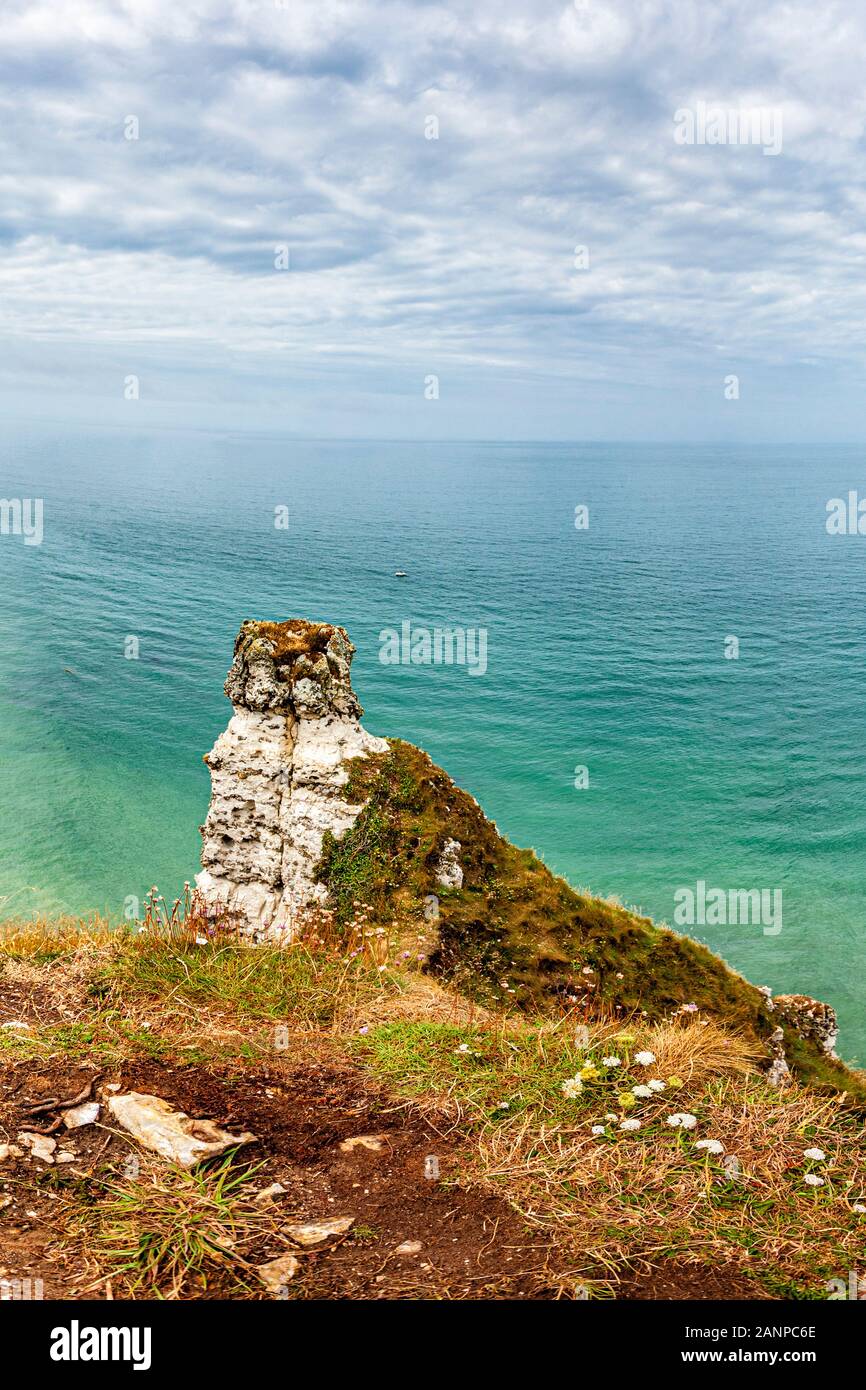View of natural chalk cliffs of Etretat Stock Photo - Alamy