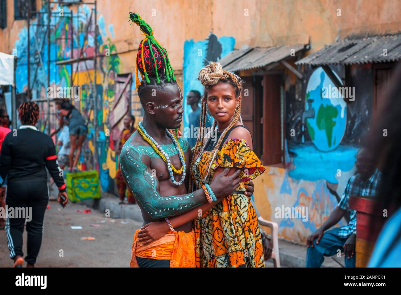 Traditional african art hi-res stock photography and images - Alamy