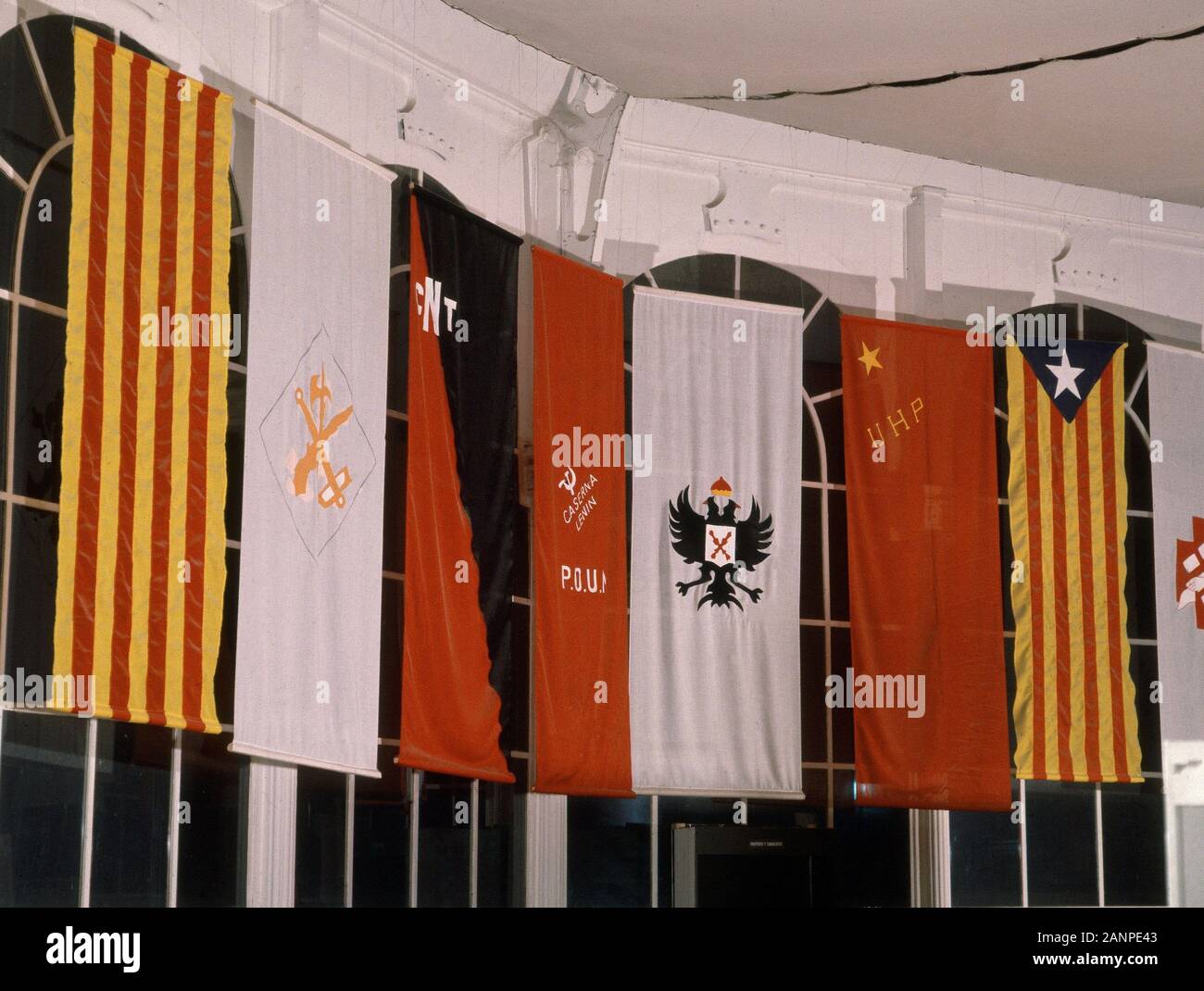 BANDERAS DE PARTIDOS POLITICOS 1936. Location: EXPOSICION DE LA GUERRA ...