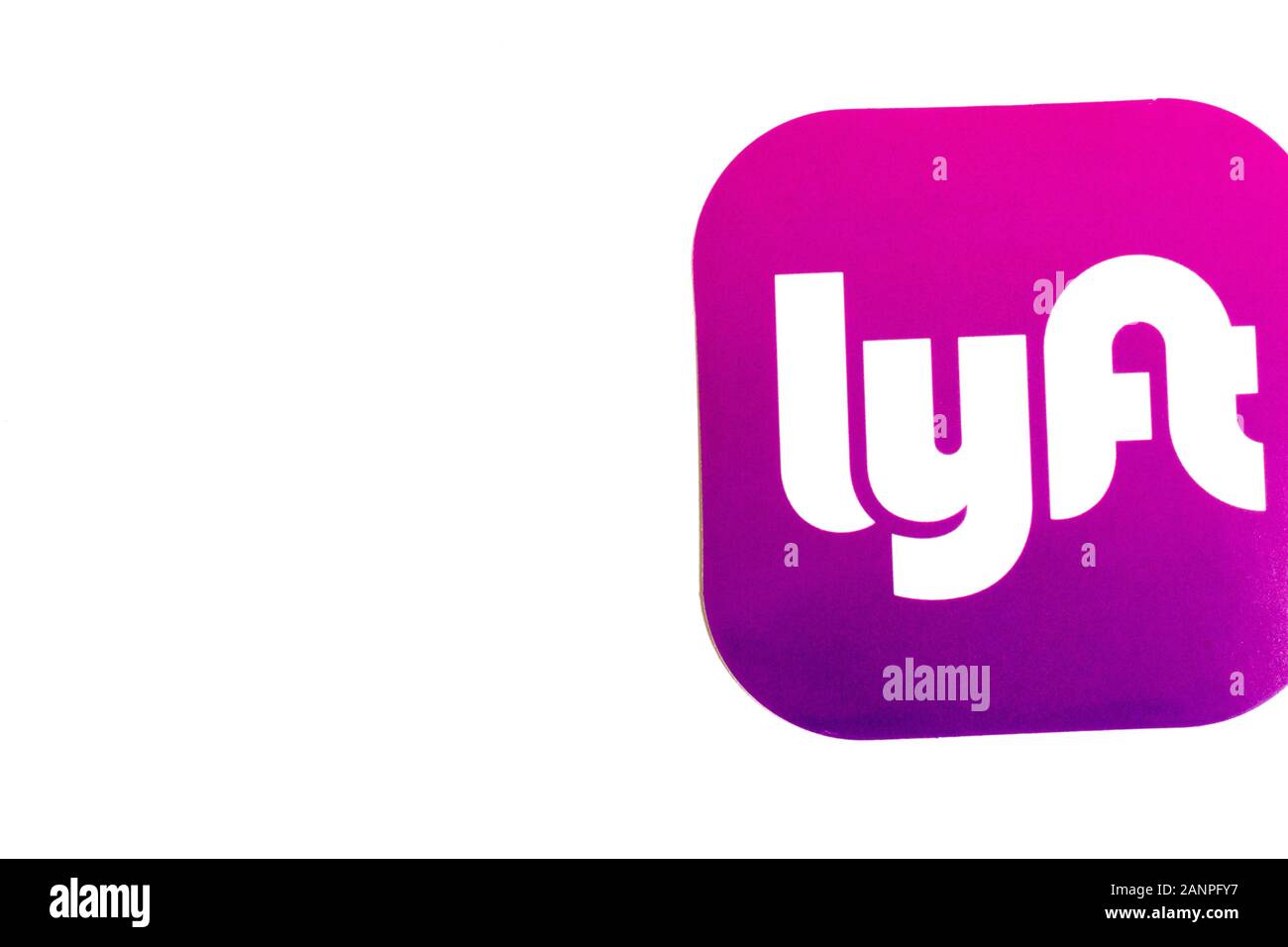 Lyft Balloon Logo