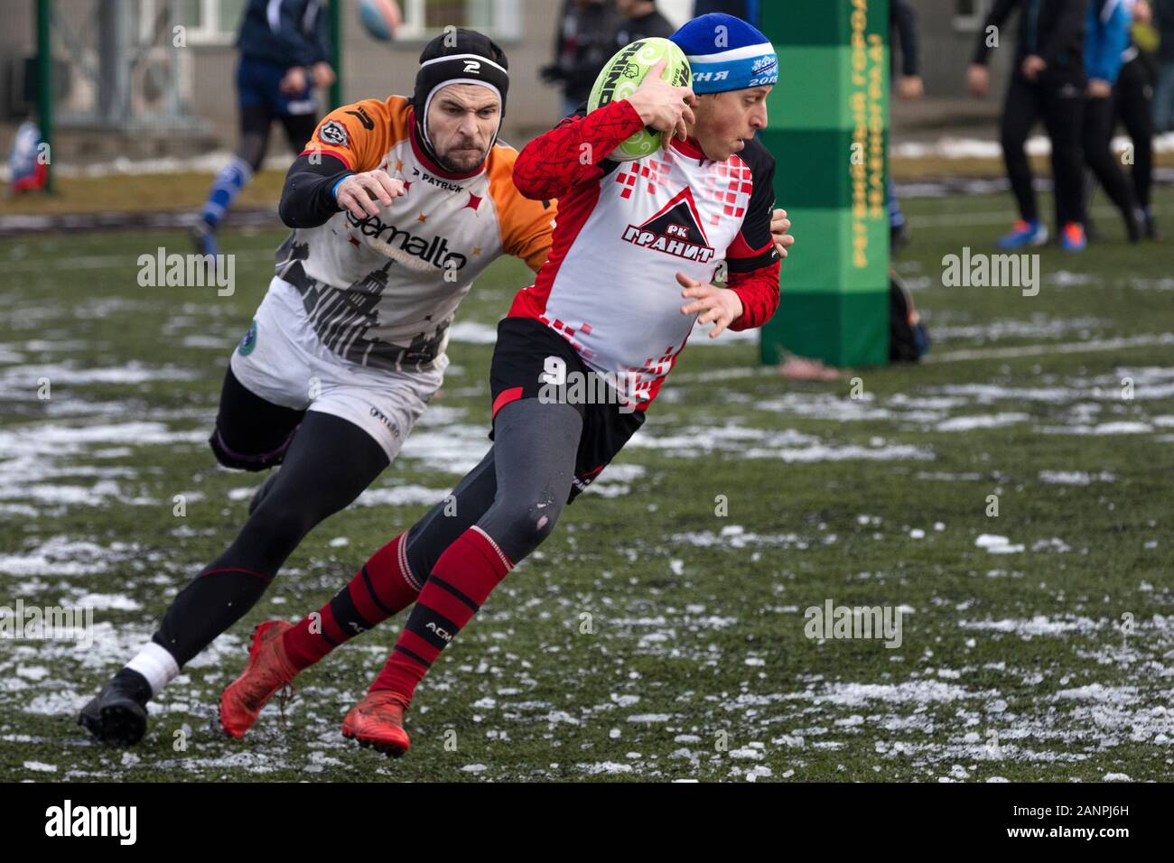 Snow in rugby hi-res stock photography and images - Alamy