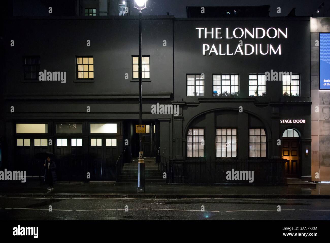 London palladium stage door sign hi-res stock photography and images ...