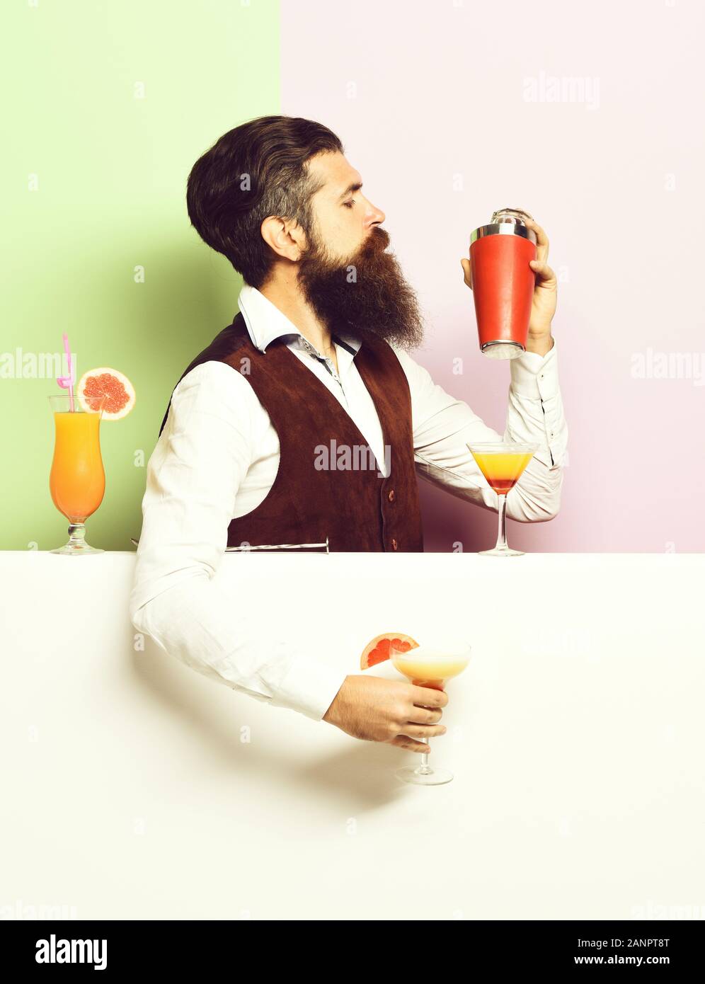 Bartender profile shaker hi-res stock photography and images - Alamy
