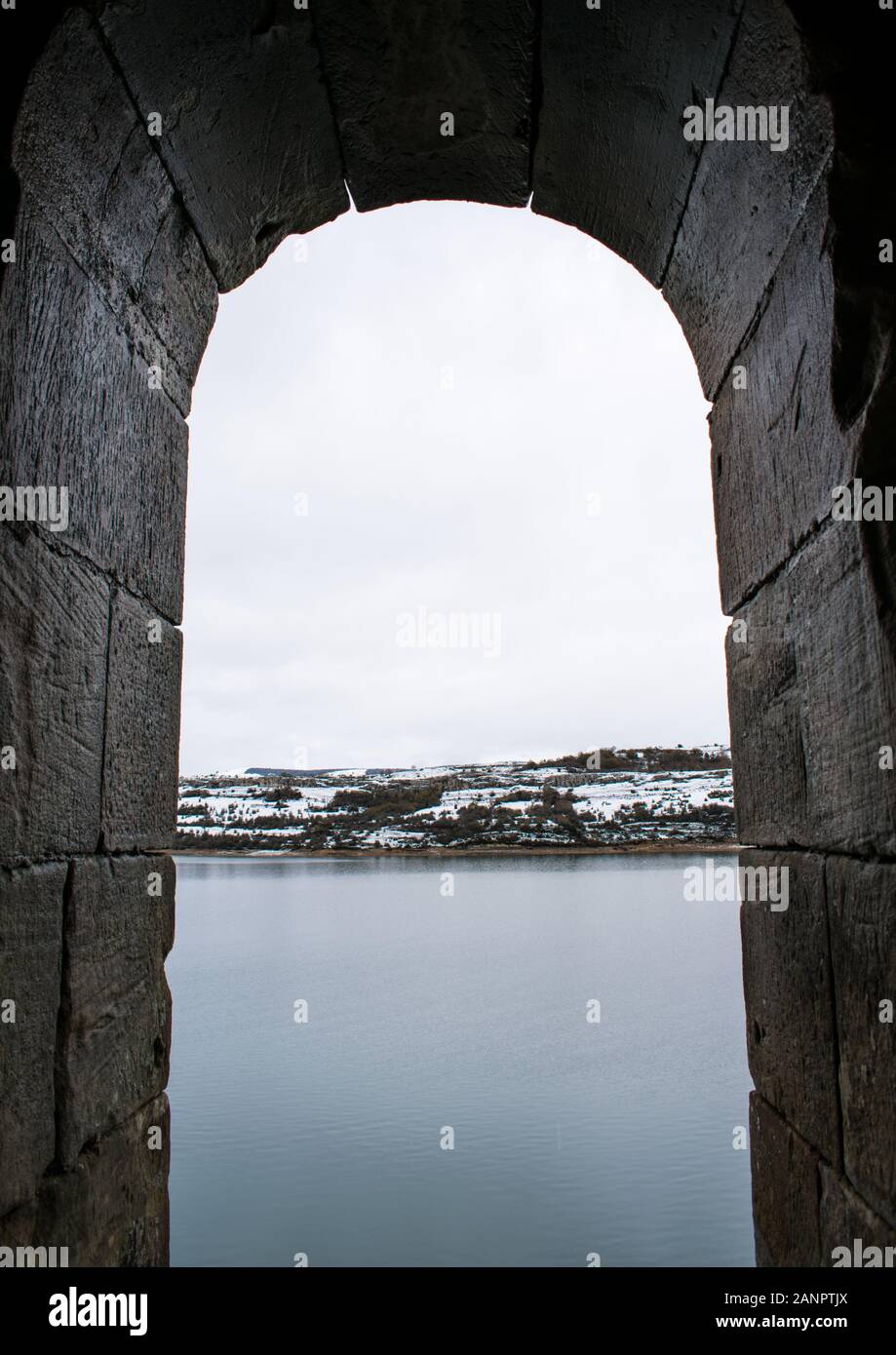 View through window of lake hi-res stock photography and images - Alamy