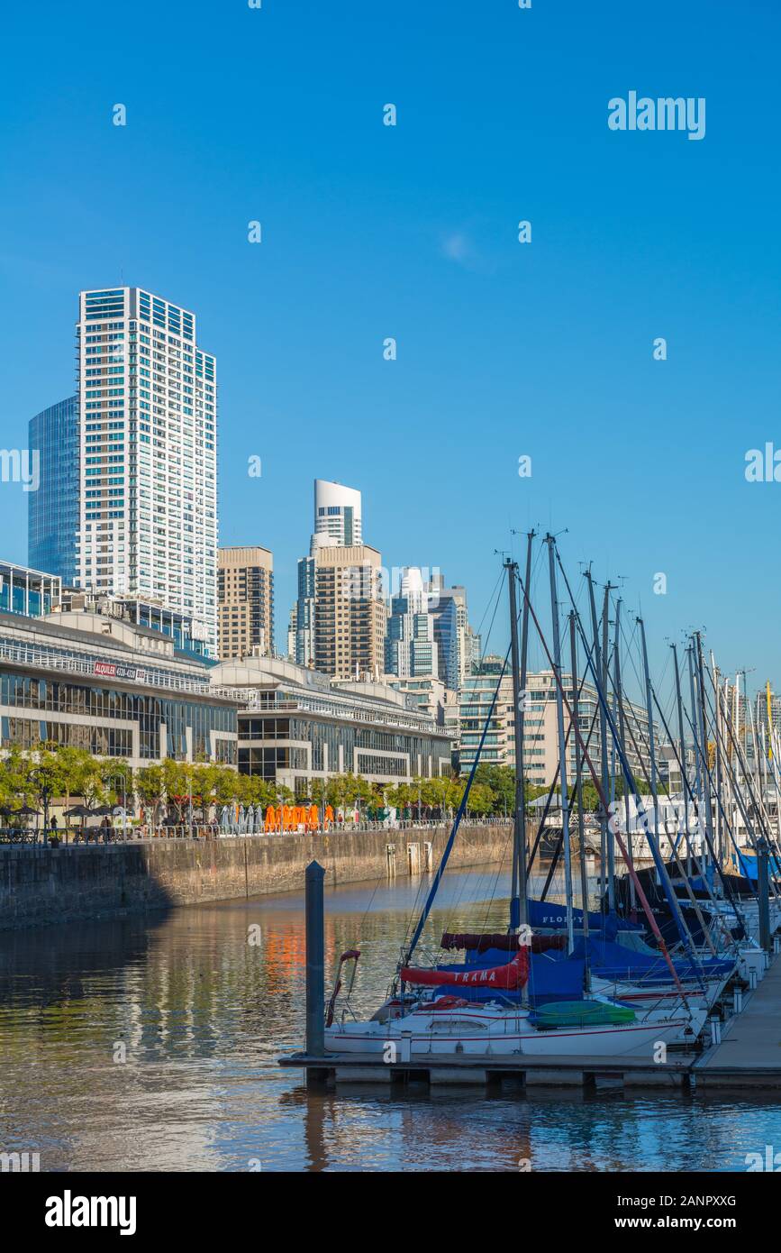 Yachts and high-rise buildings in the new and exclusive dockland area ...