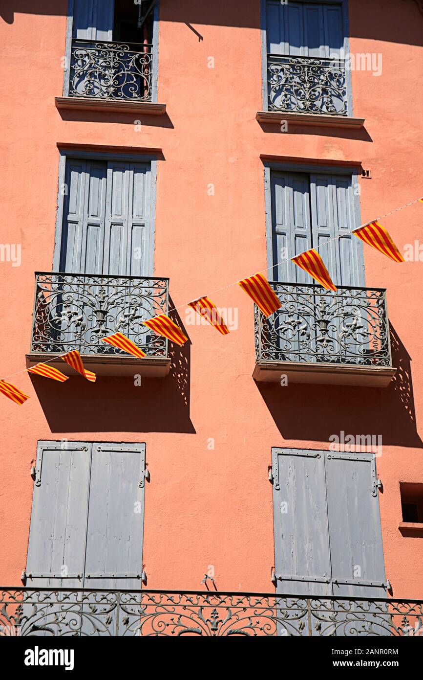 Catalan National Flags High Resolution Stock Photography and Images - Alamy