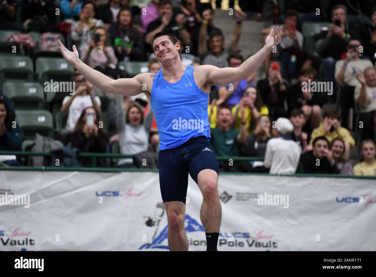 Matt Ludwig celebrates after placing second in the elite men's ...