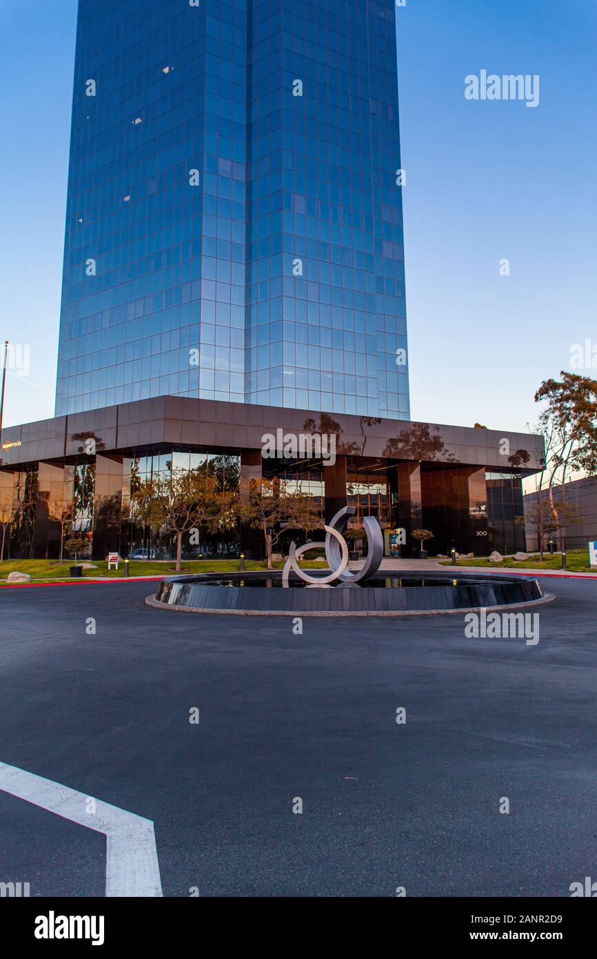 Topa Financial Plaza in Oxnard Californ Stock Photo - Alamy