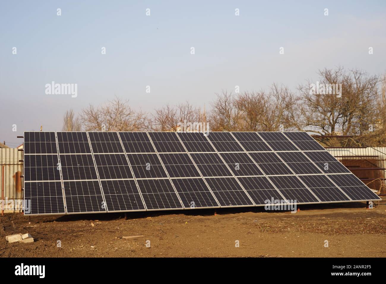 Solar cell platform hi-res stock photography and images - Alamy