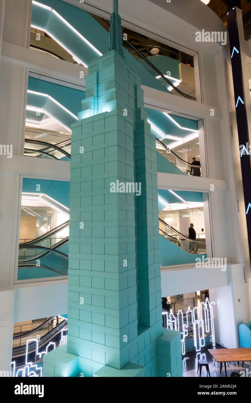 Tiffany store inside building hi-res stock photography and images - Alamy