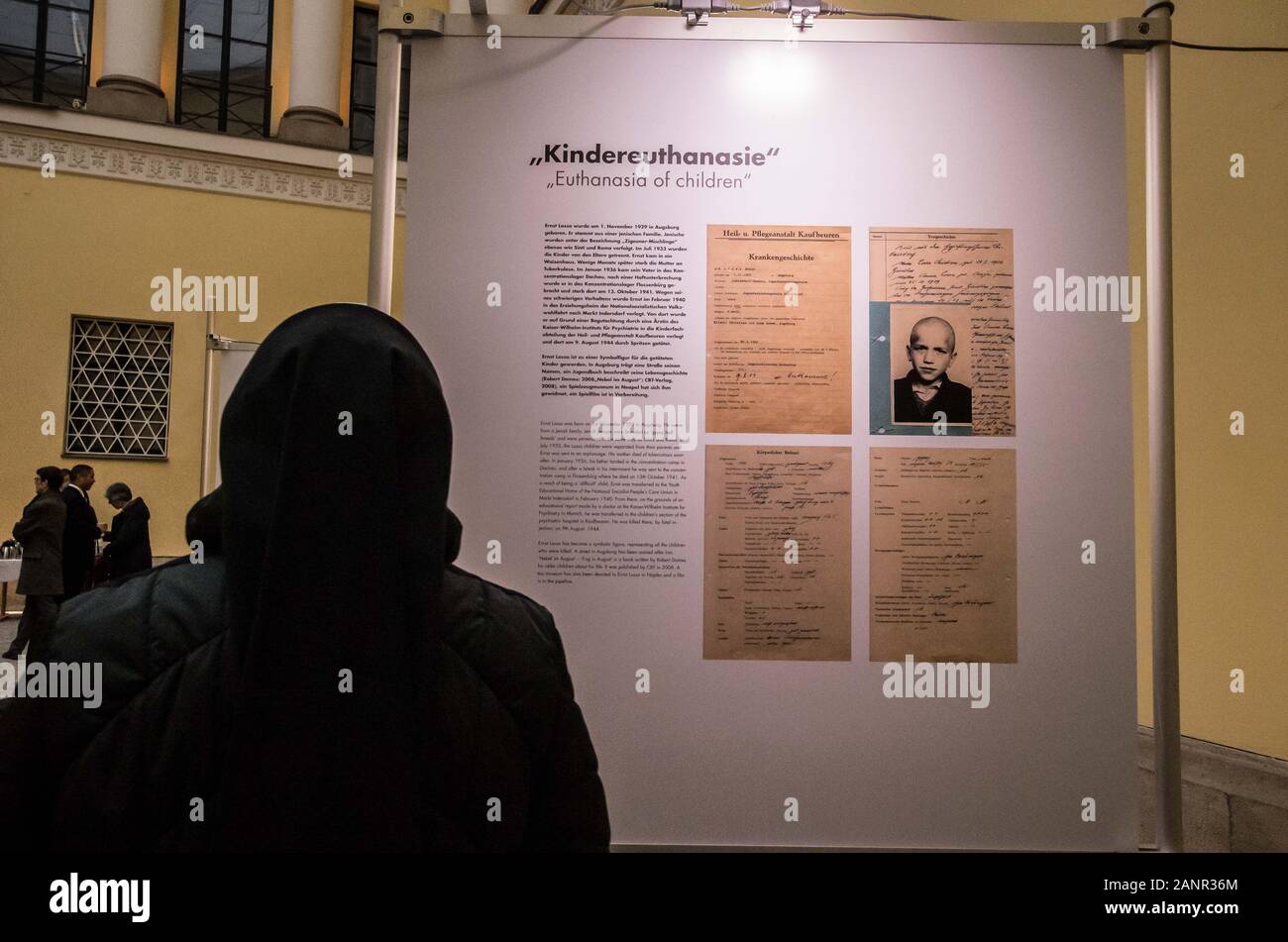 2 weltkrieg nazi regime hi-res stock photography and images - Alamy