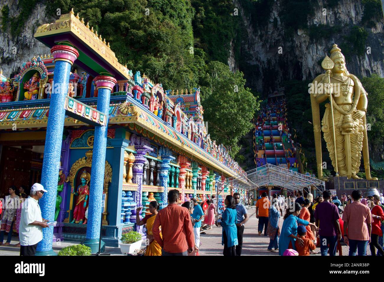 batu caves temple with murugan statue kuala lumpur, malaysia Stock ...