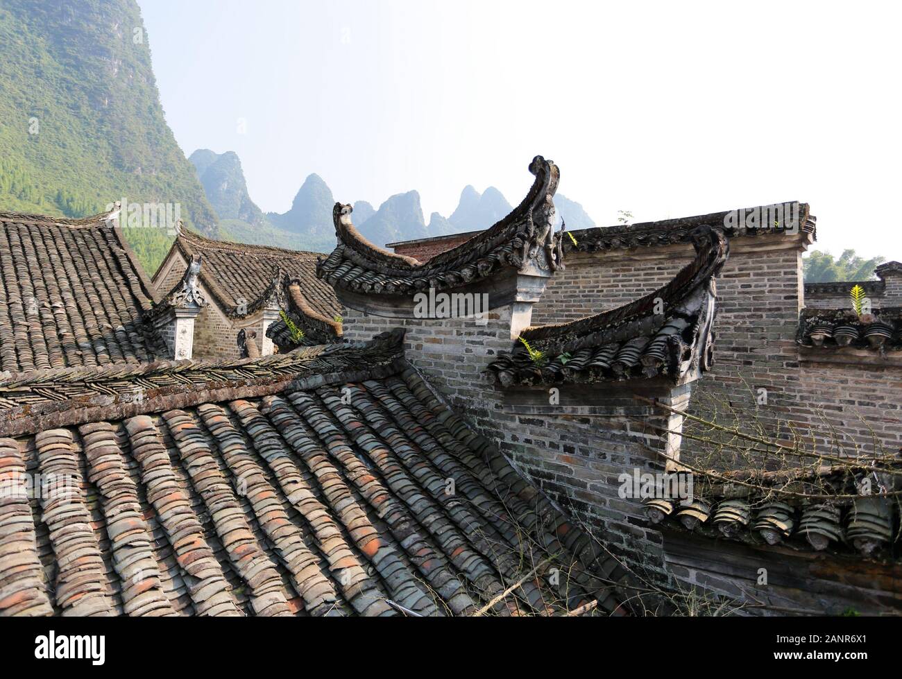 Traditional Chinese House Roof at Yucun, Yangshuo, Guilin, China Stock ...