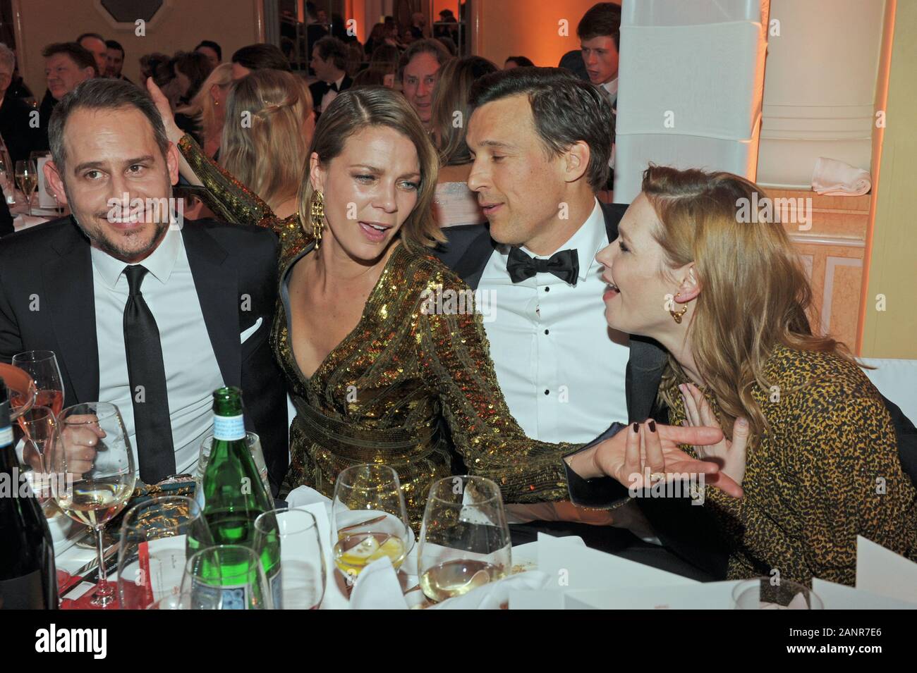 Munich, Germany. 18th Jan, 2020. The actors Moritz Bleibtreu, Jessica ...