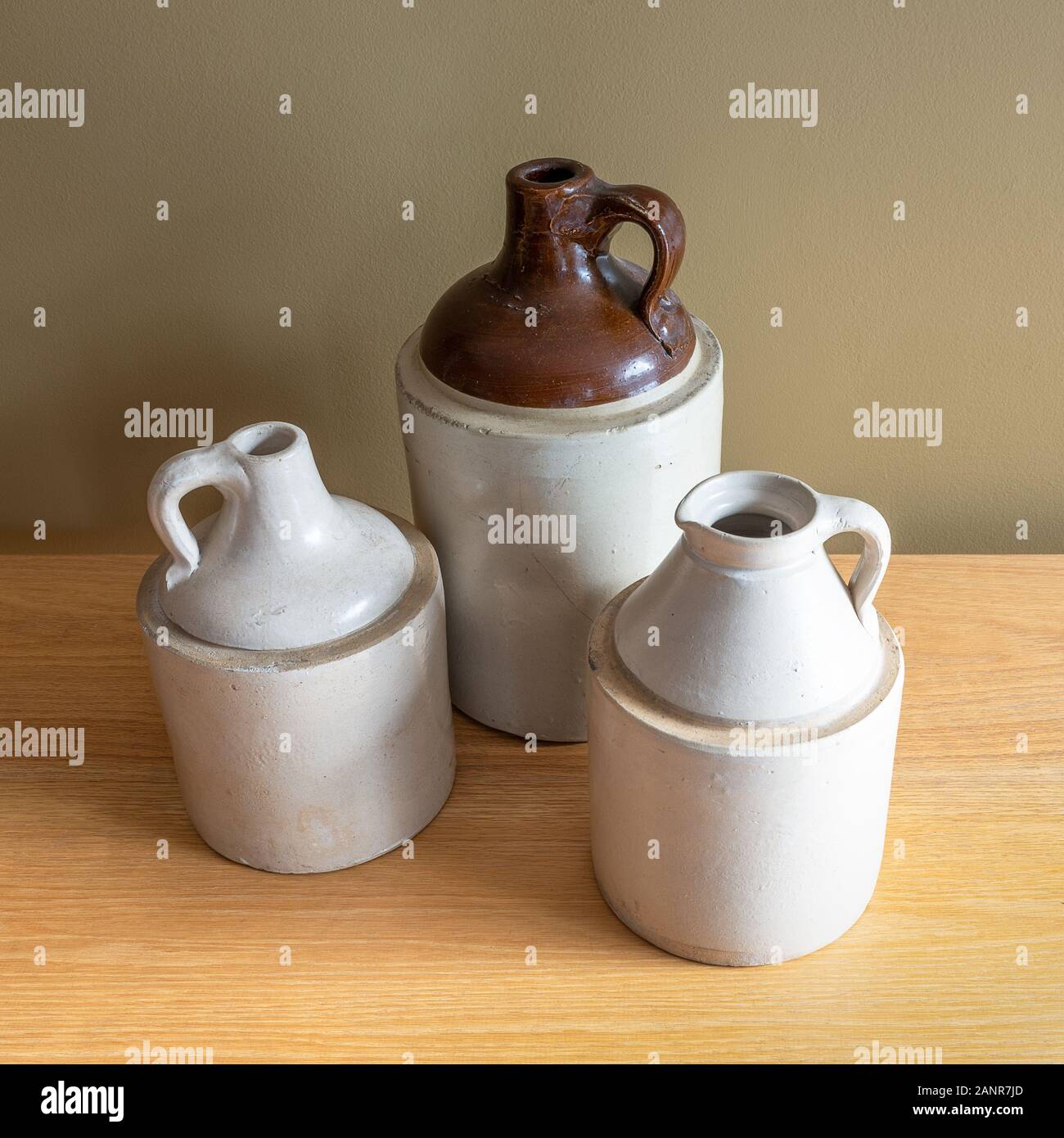 Spout group of people hi-res stock photography and images - Alamy