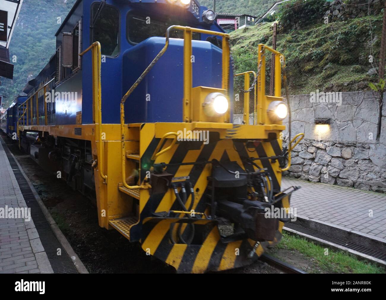 Old blue railway train subway Stock Photo - Alamy
