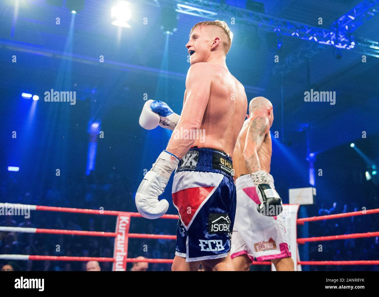 Hamburg, Germany. 19th Jan, 2020. Boxing, IBO World Championship ...