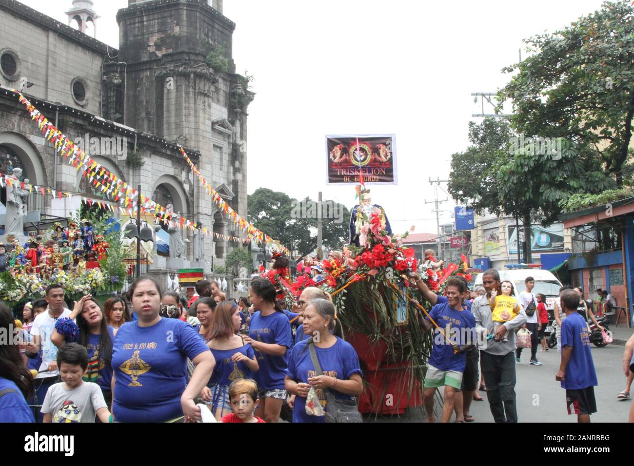 Manila, Philippines. 17th Jan, 2020. Thousands of Catholic faithfuls ...