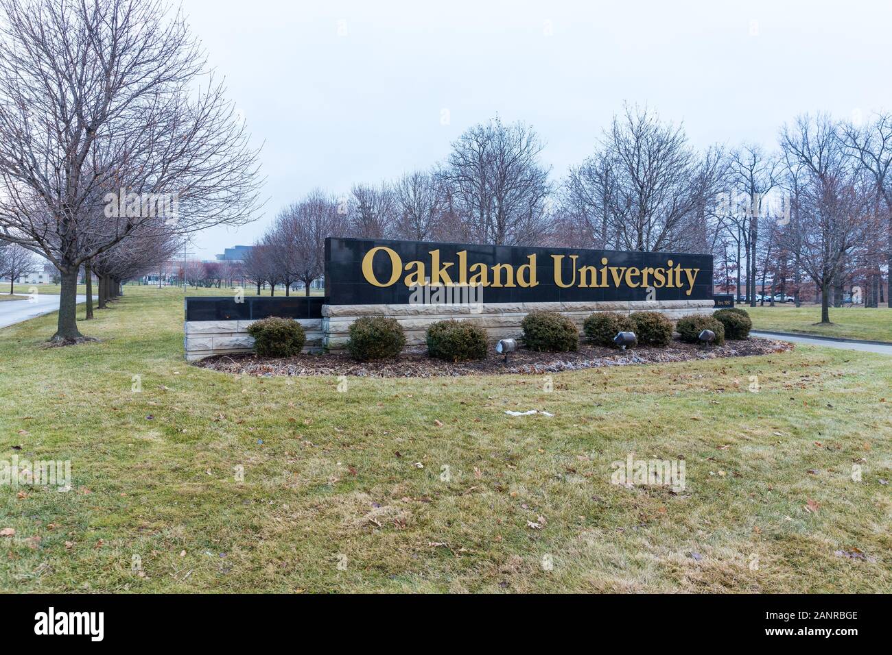 Rochester, MI / USA - January 3, 2020: Oakland University sign Stock ...