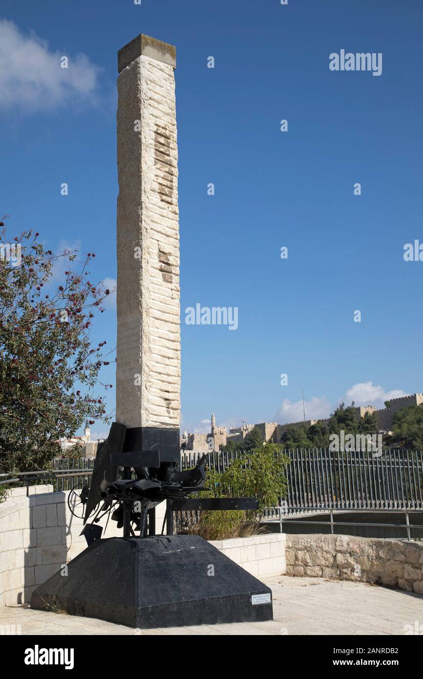 Monument of peace by Yigal Tumarkin, an Israeli sculptor. Jerusalem ...