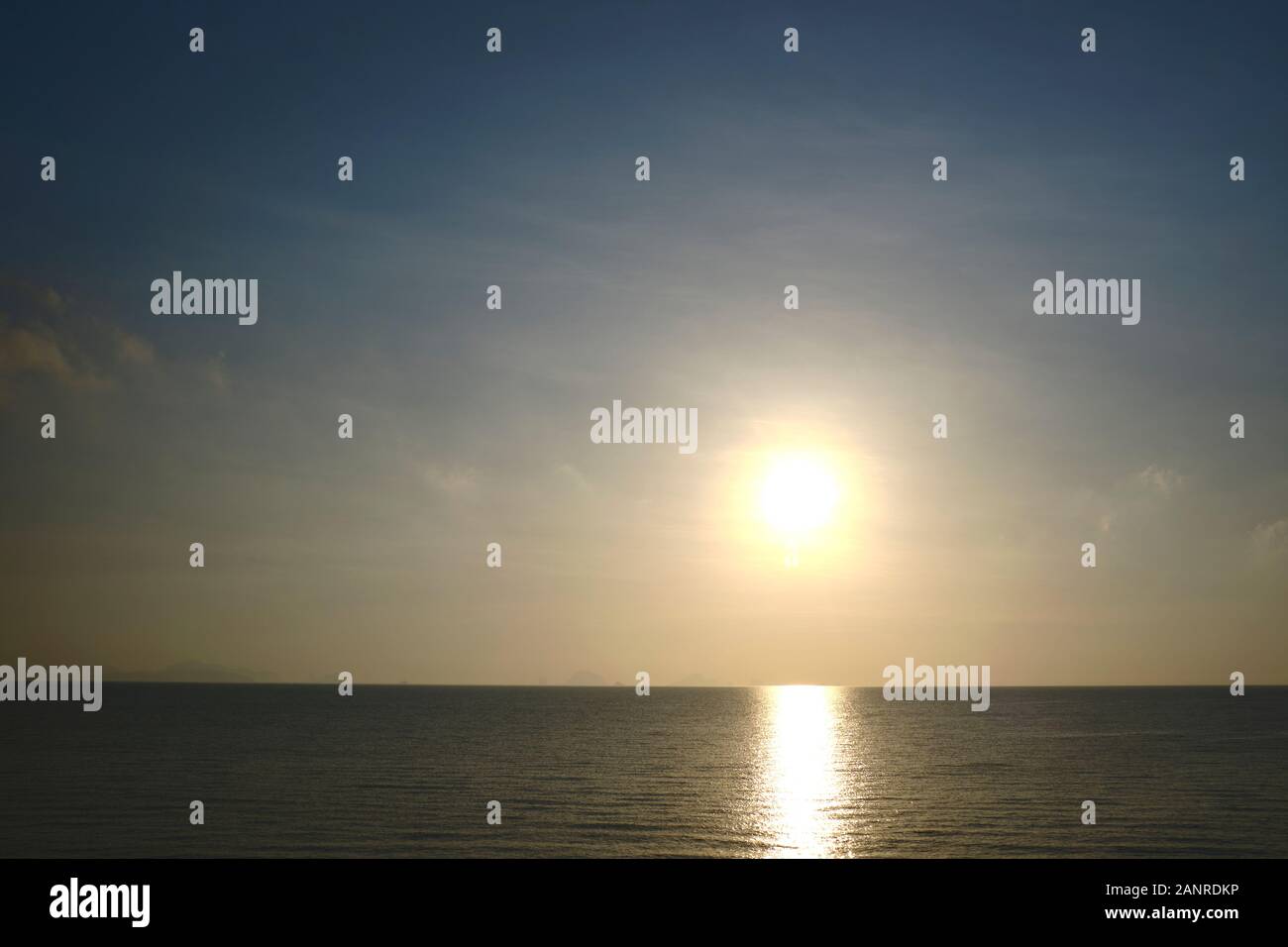 Sunrise Over the Ocean Stock Photo - Alamy
