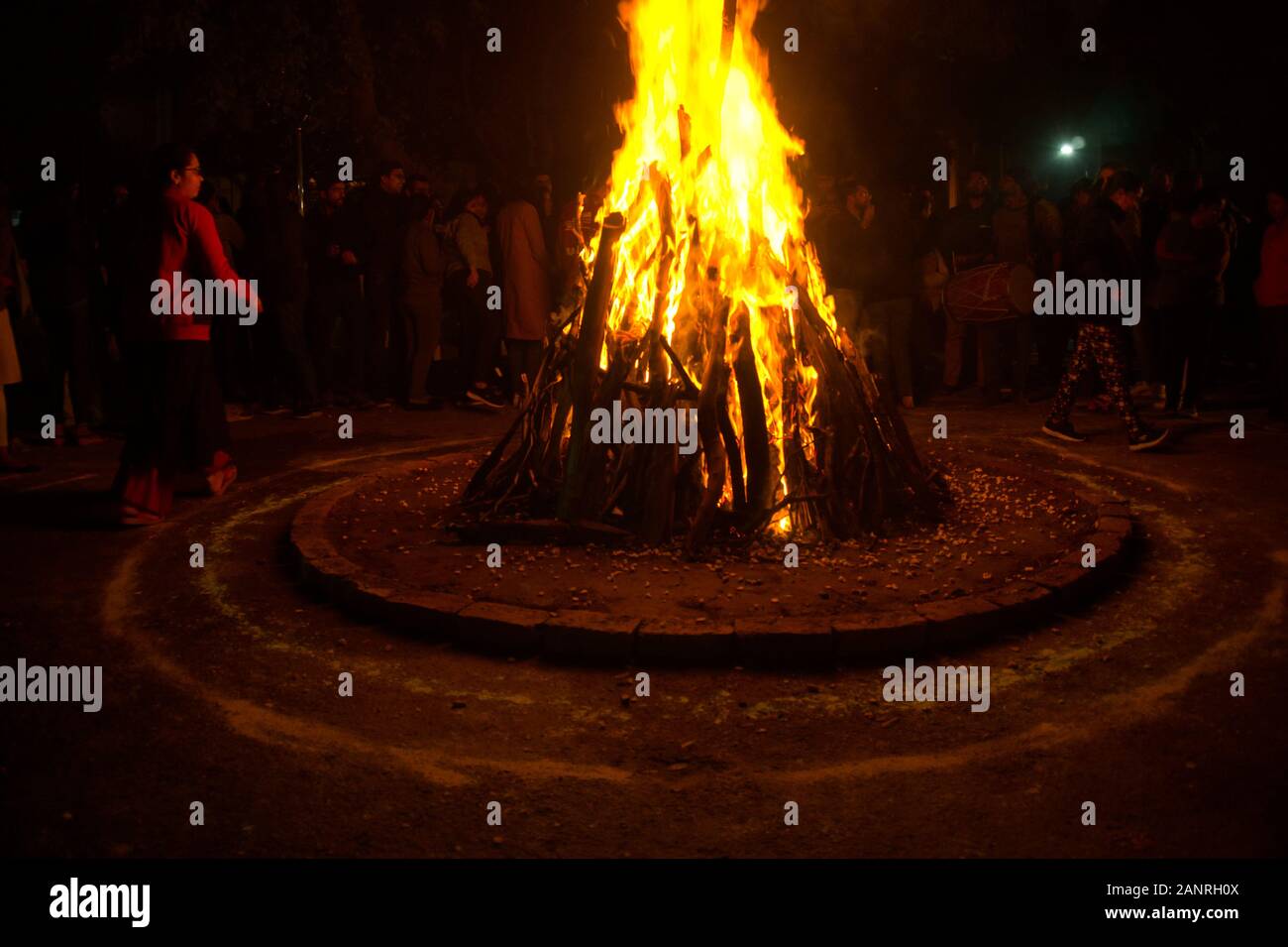 Bonfire worship hi-res stock photography and images - Alamy