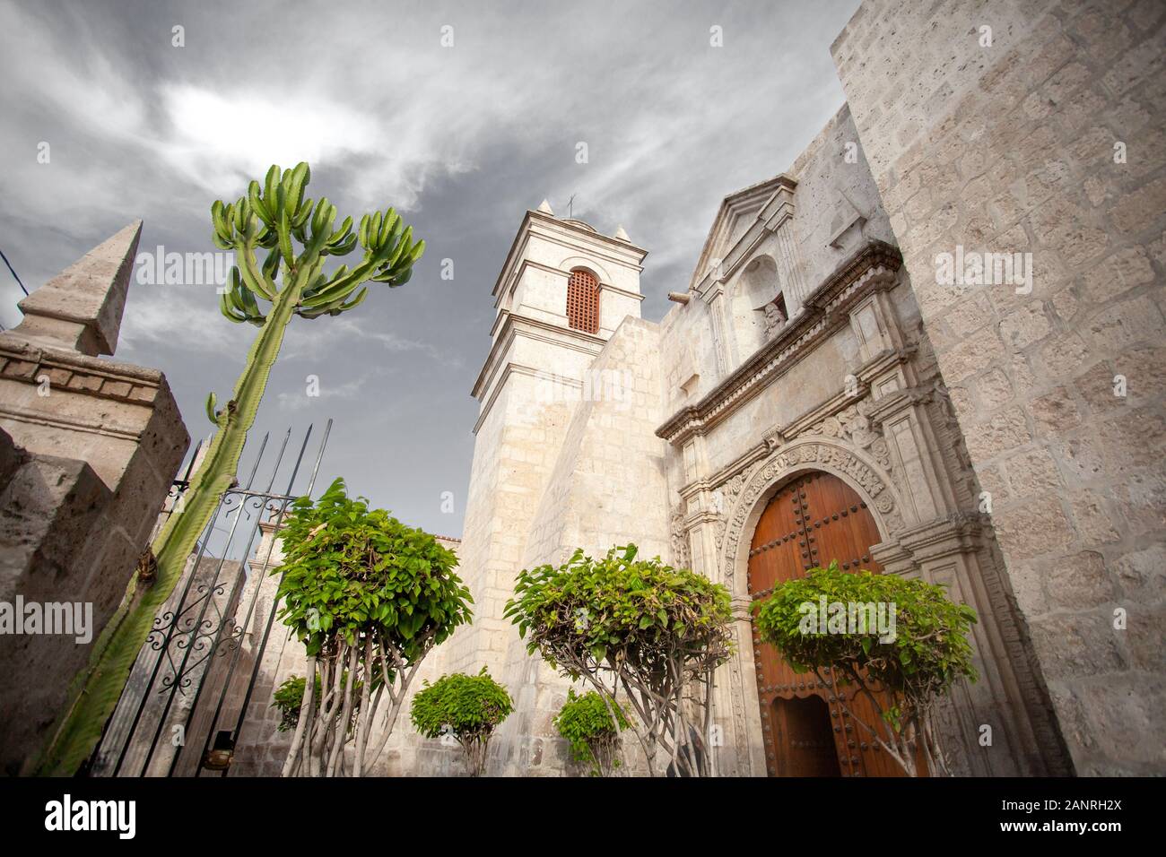 Rose cross temple hi-res stock photography and images - Alamy