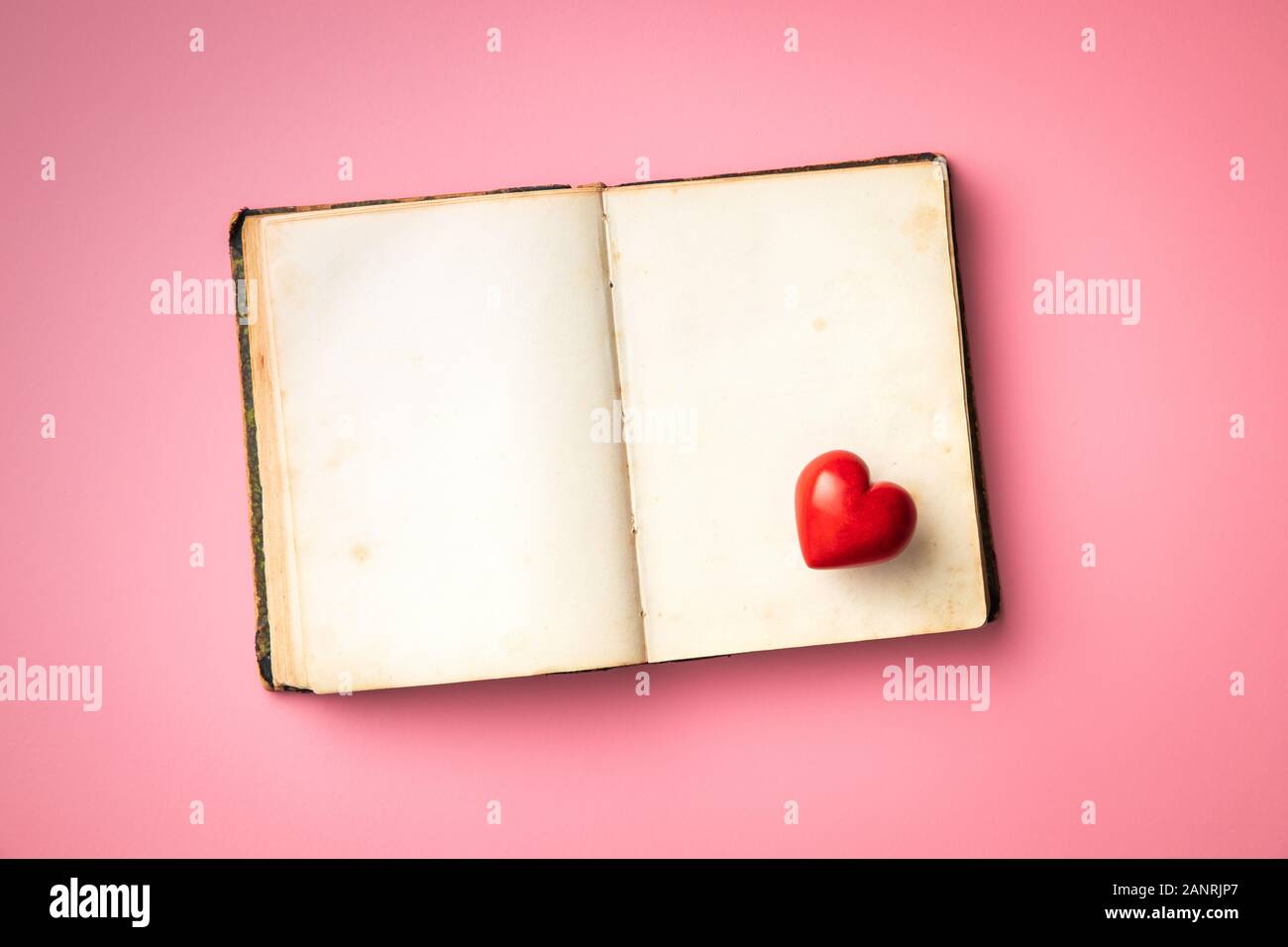 Book love education hi-res stock photography and images - Alamy