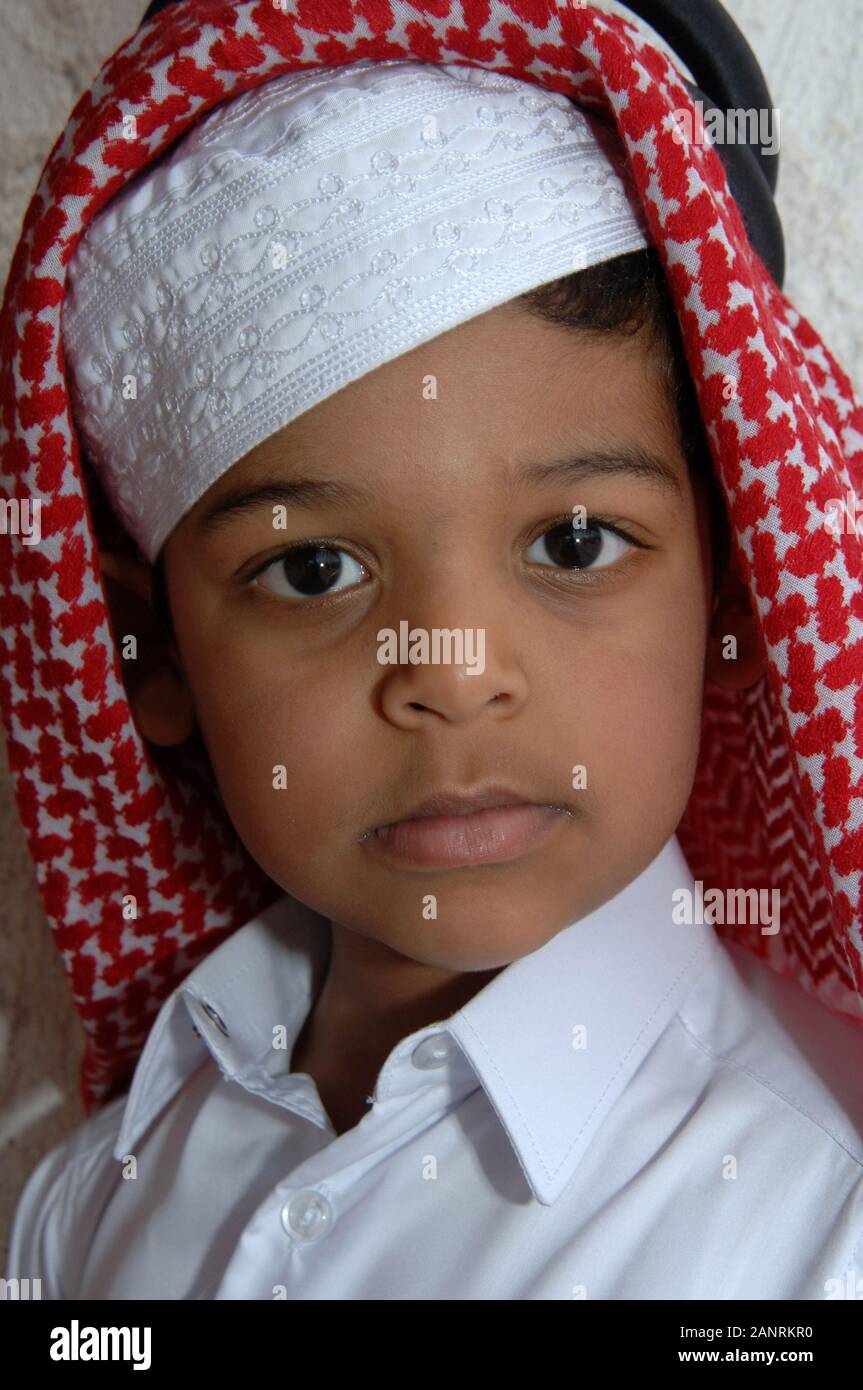 Arabic boy qatar hi-res stock photography and images - Alamy Arabic boy qatar hi-res stock photography and images - Alamy