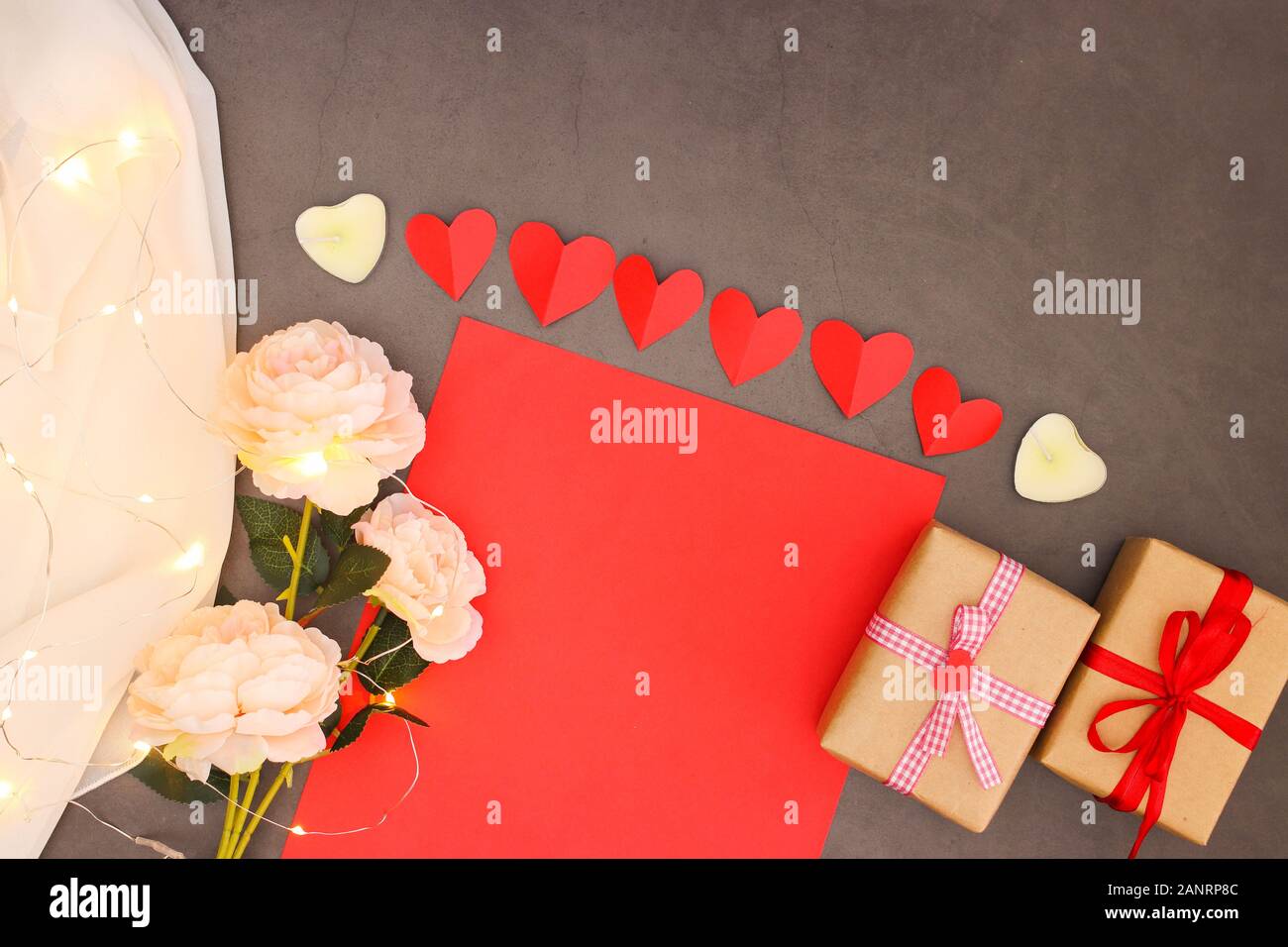 Romantic accessories hi-res stock photography and images - Alamy