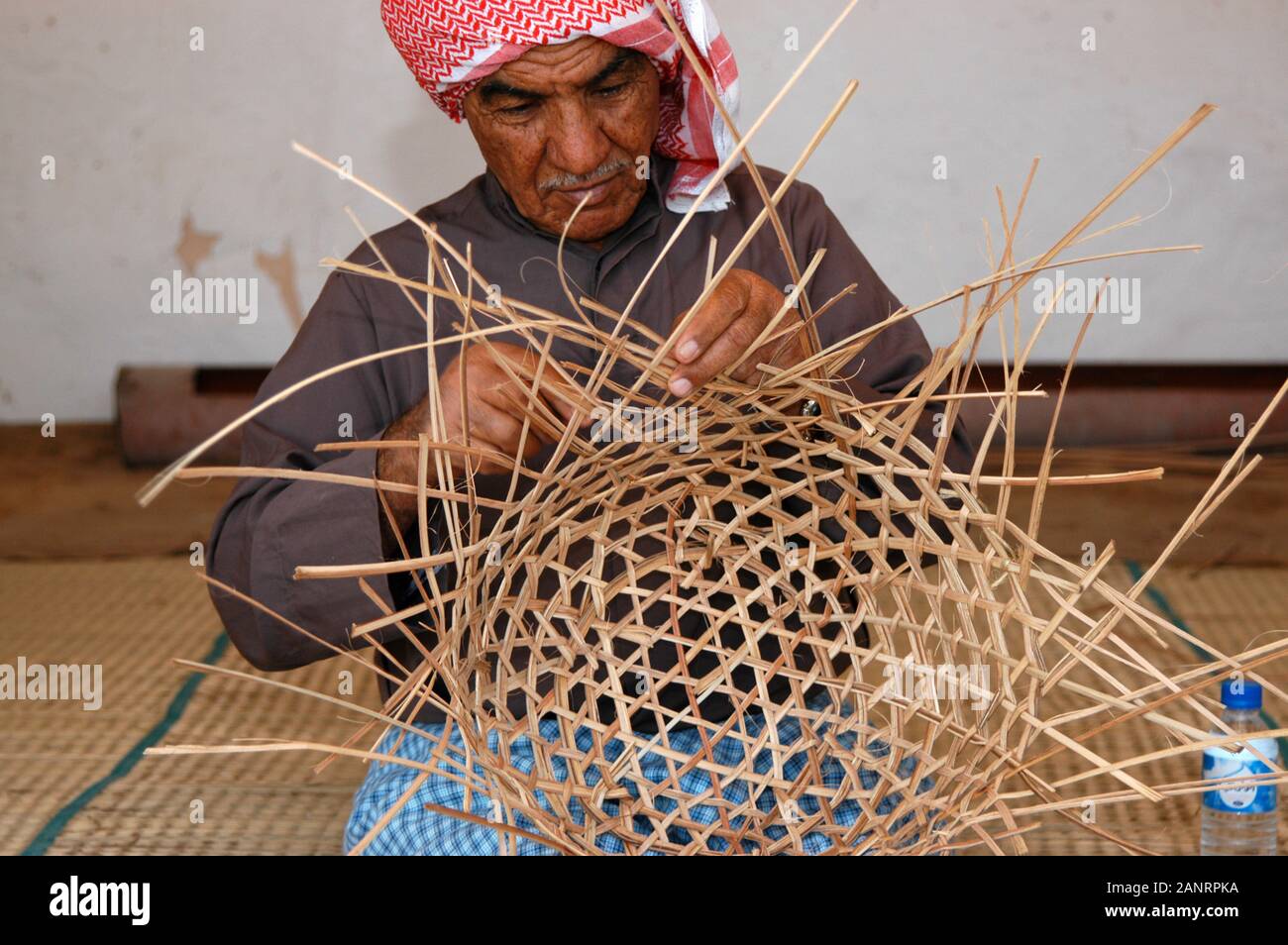 Qatar basket hi-res stock photography and images - Alamy