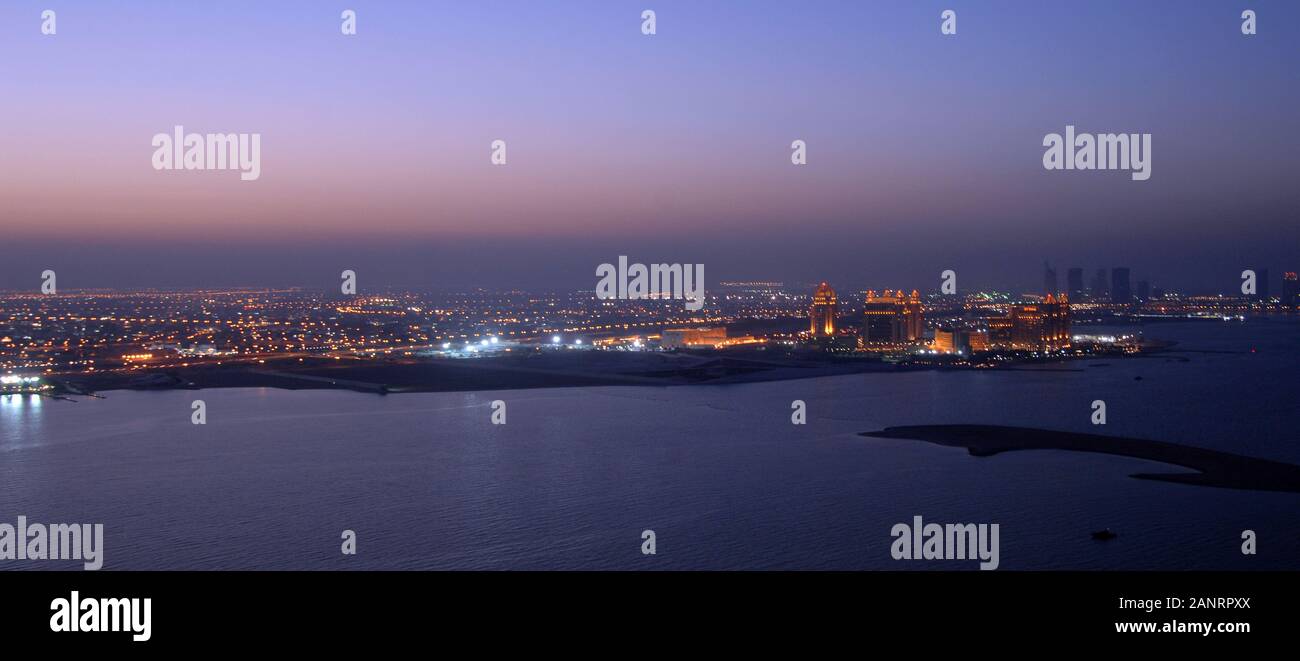 Panorama of West Bay at night, Doha, Qatar Stock Photo - Alamy
