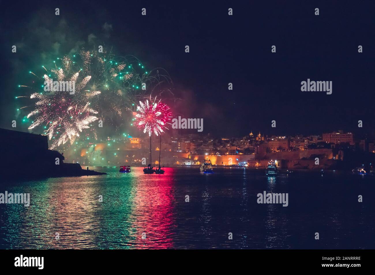 Carnival fireworks mediterranean hi-res stock photography and images ...