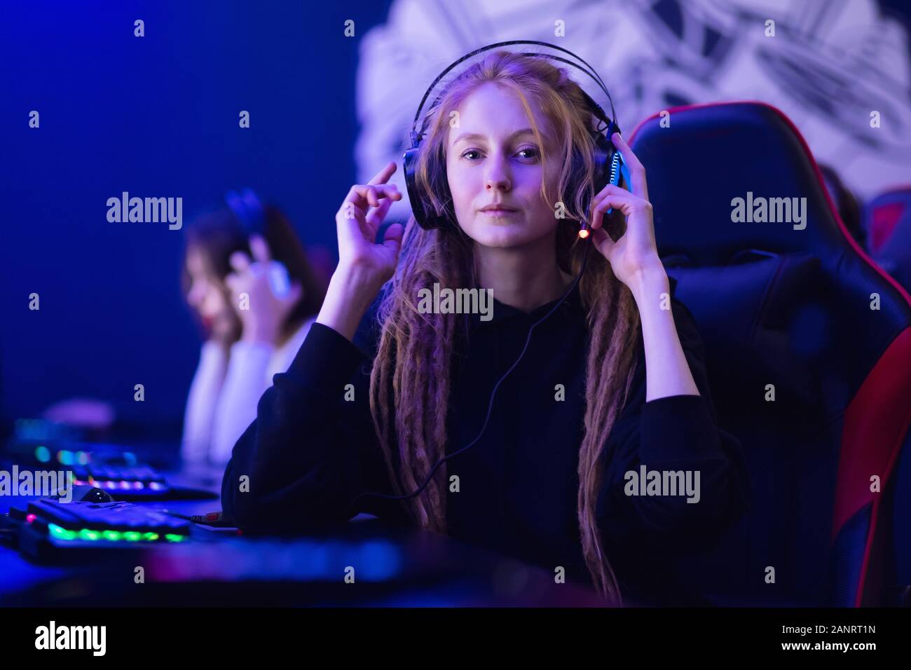 Streamer beautiful girl professional gamer winnerplaying online games ...