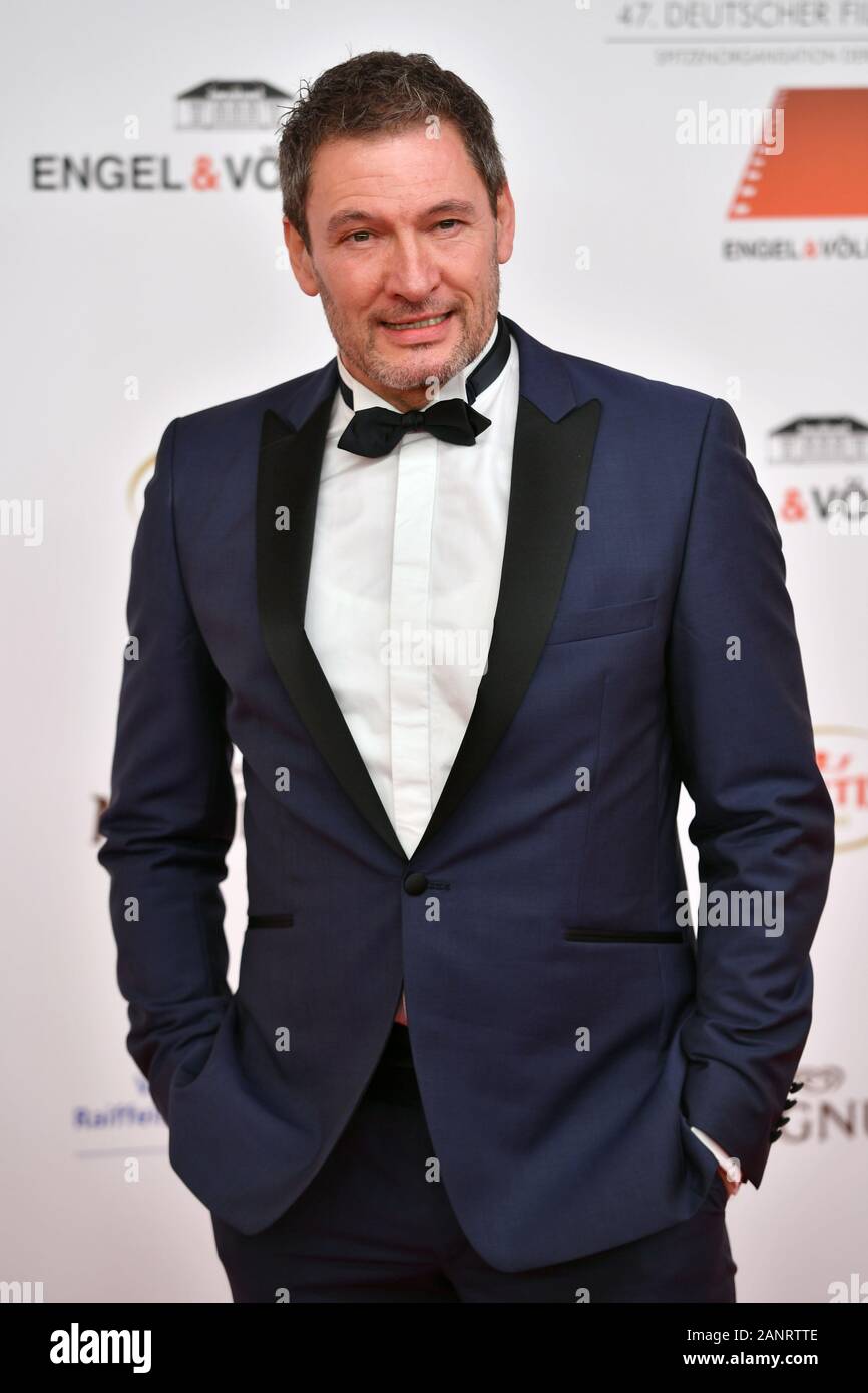 Munich, Germany. 18th Jan, 2020. Dieter BACH (actor), single image, cut ...