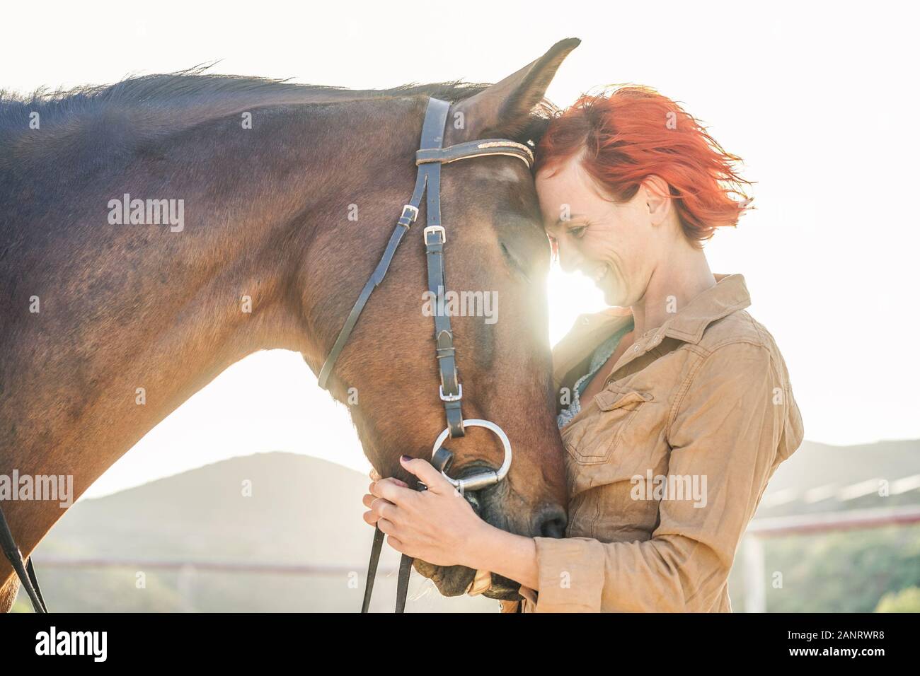 Animal bonding hi-res stock photography and images - Alamy