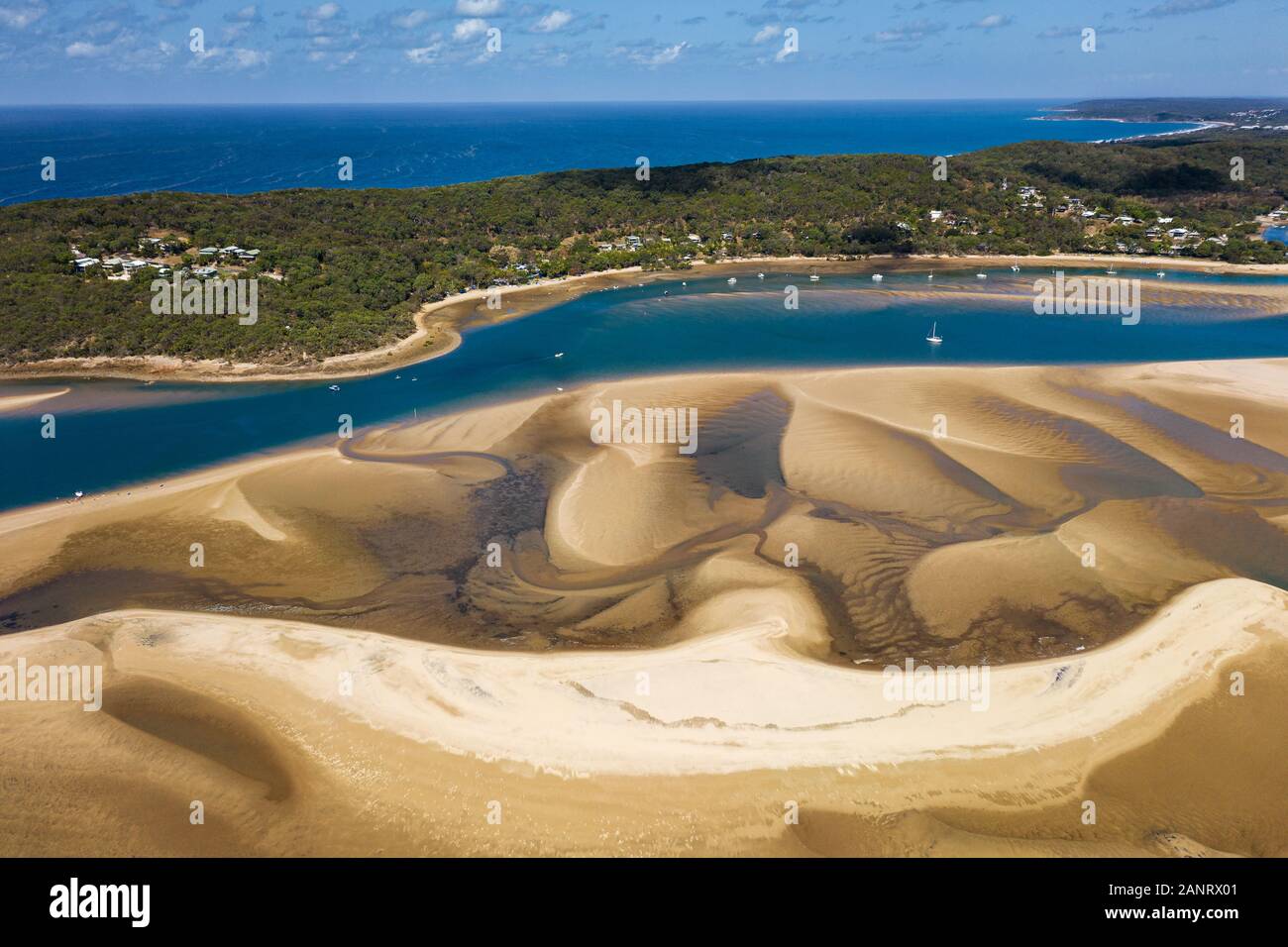 Aerial view sandbar low tide hi-res stock photography and images - Alamy