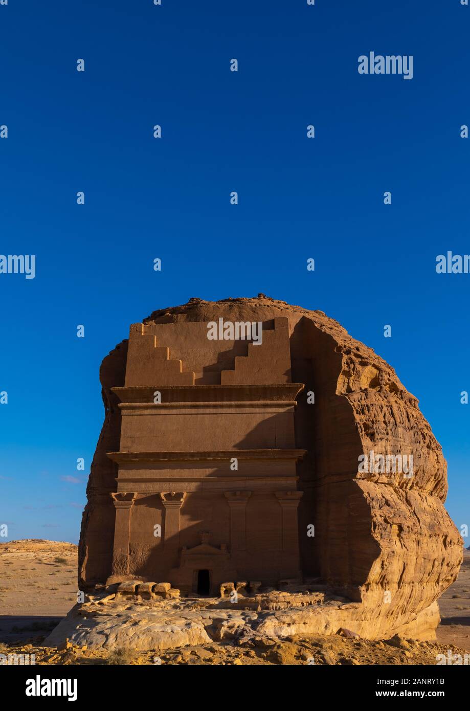 Qasr al-Farid tomb of Lihyan son of Kuza in Madain Saleh, Al Madinah ...