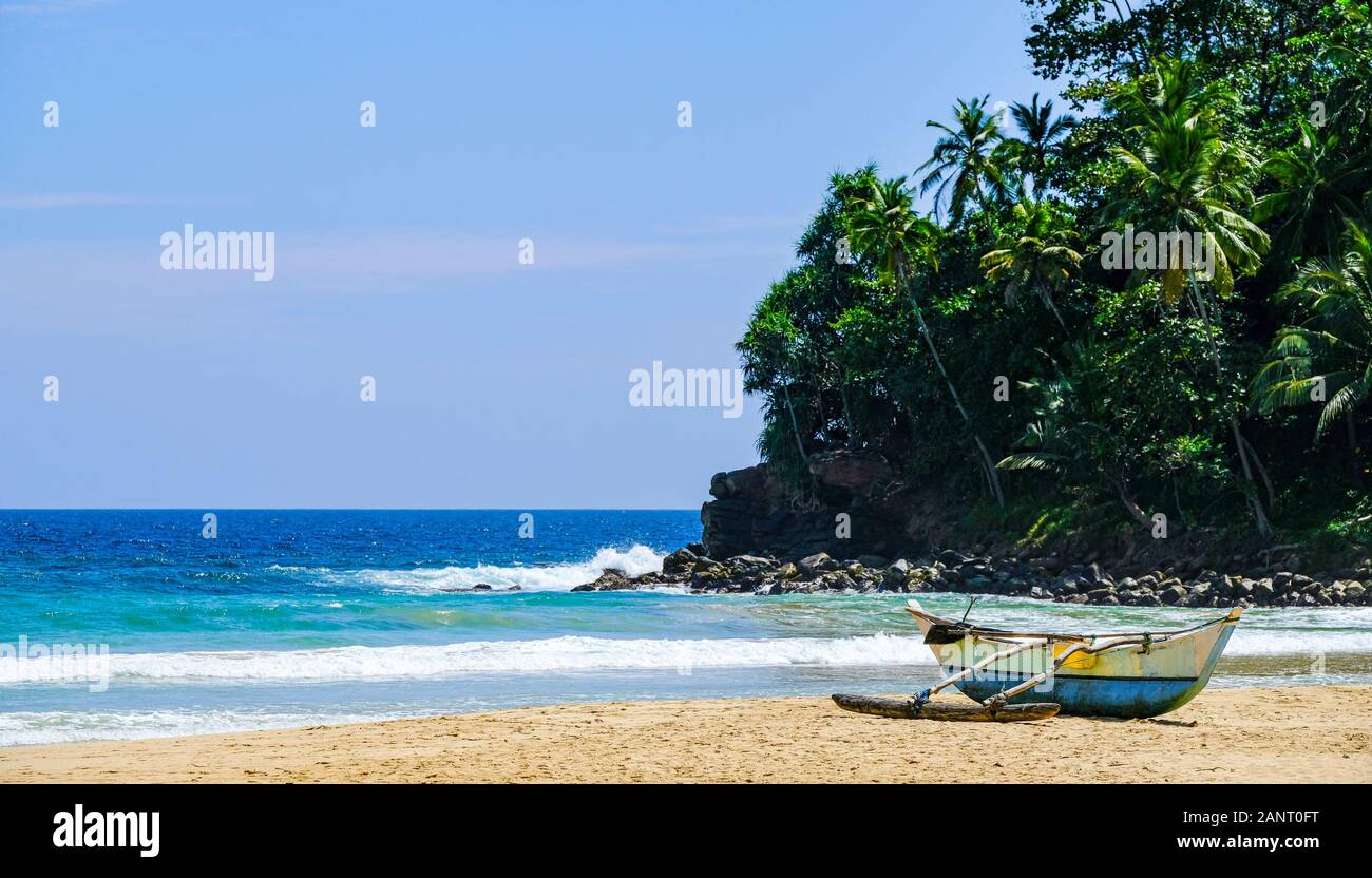 Talalla Beach in Sri Lanka Stock Photo - Alamy