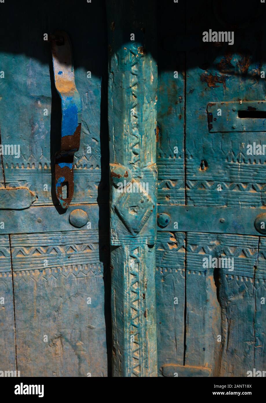 Rijal Almaa heritage village old wooden door, Asir province, Rijal Alma ...