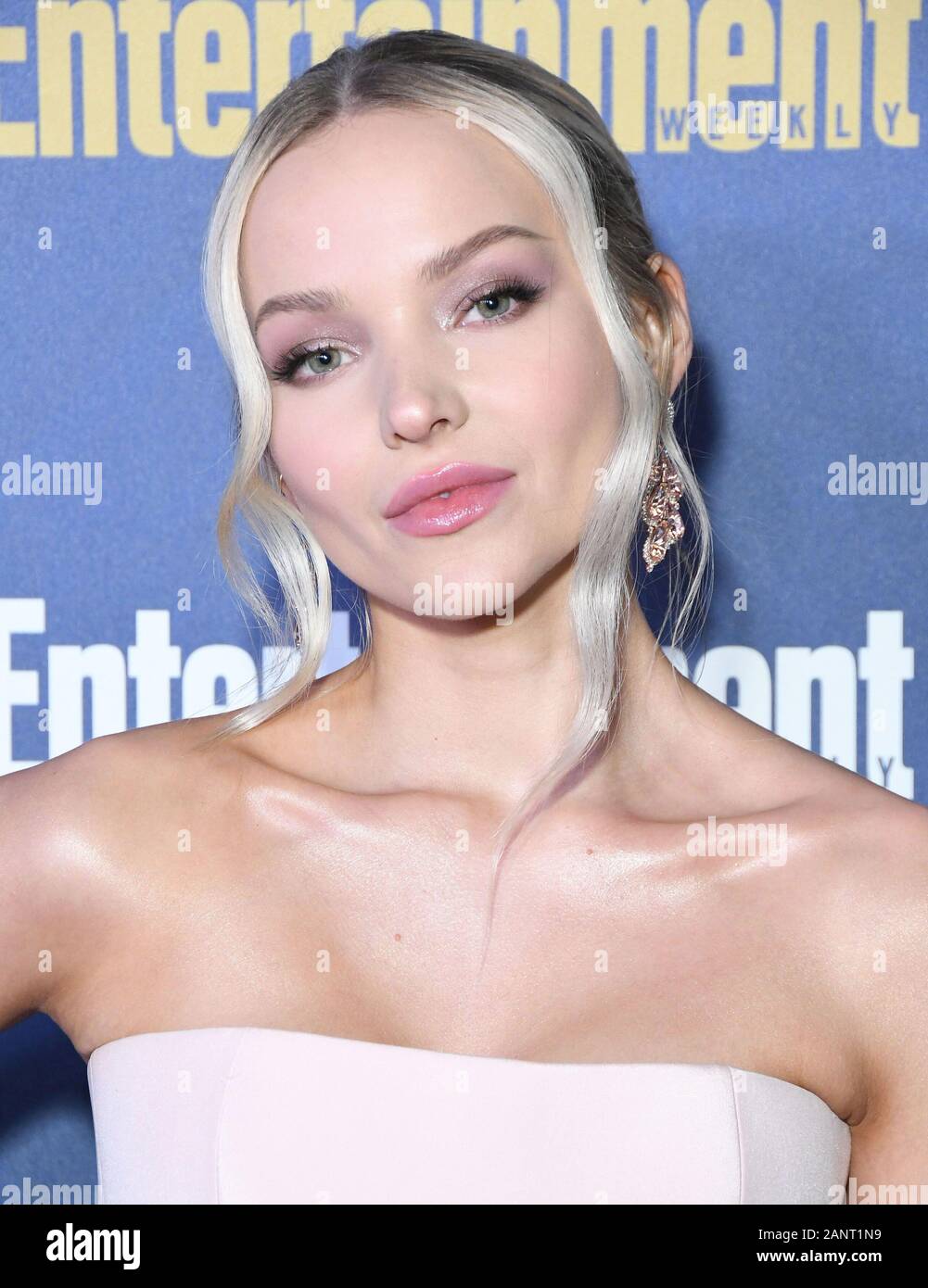 Dove cameron 2020 hi-res stock photography and images - Alamy