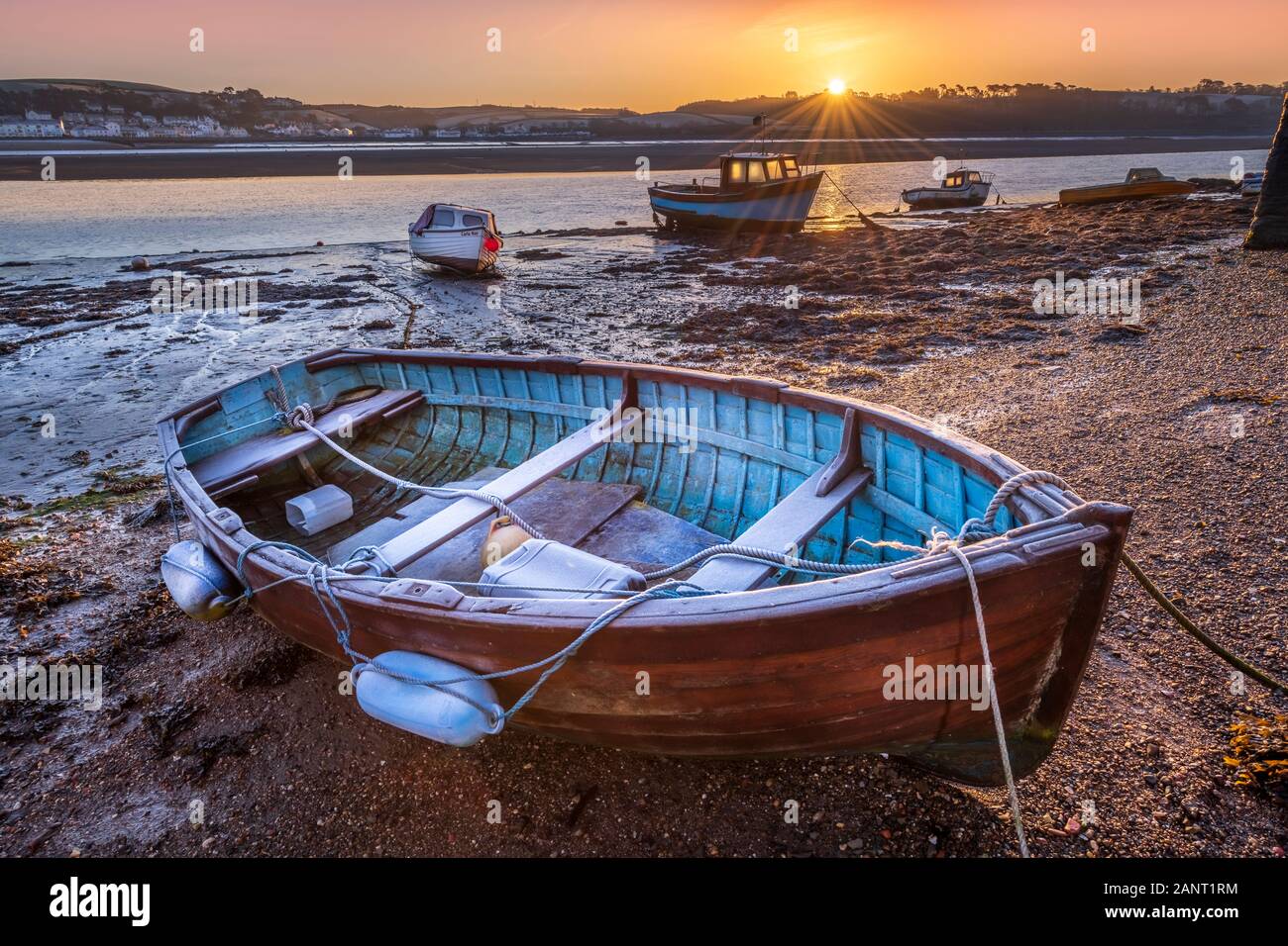 Frosty coastline hi-res stock photography and images - Alamy