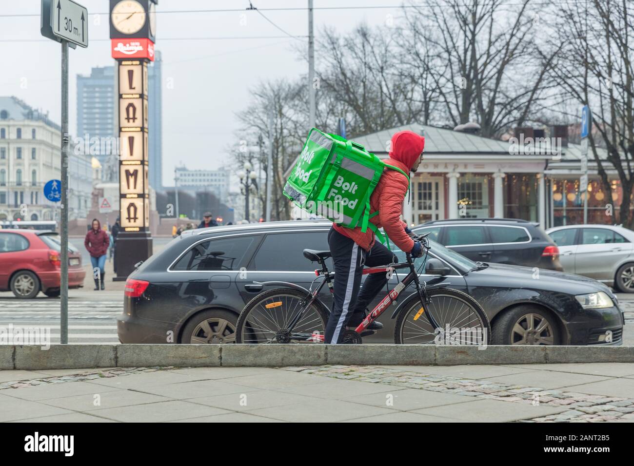 Mobile food stands hi-res stock photography and images - Alamy