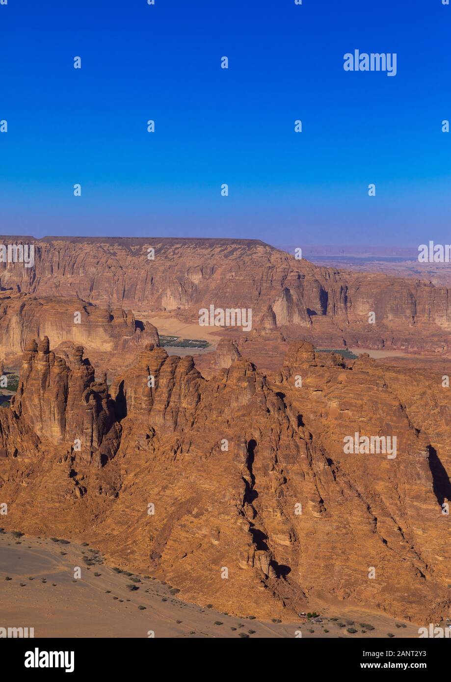 Mountains of the wadi al-Qura, Al Madinah Province, Alula, Saudi Arabia ...