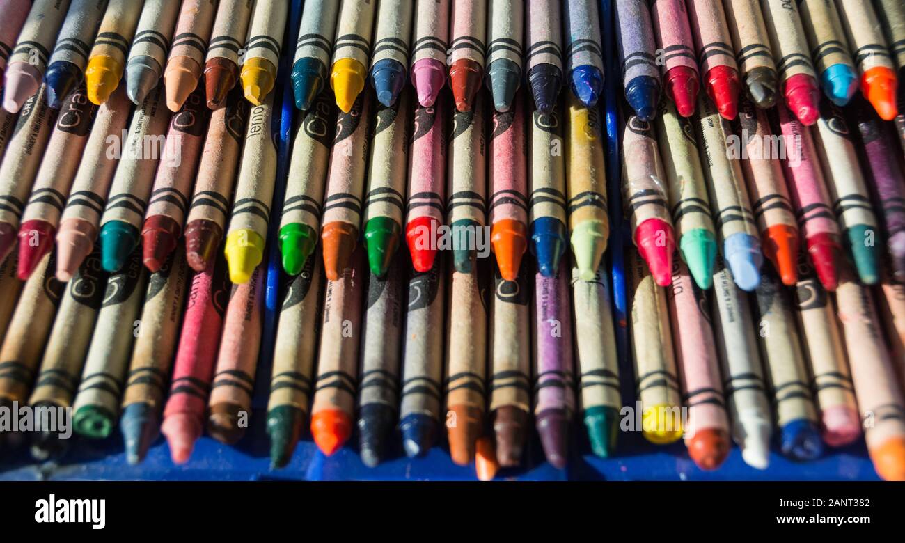 Colourful Crayola Wax Crayons Stock Photo - Alamy