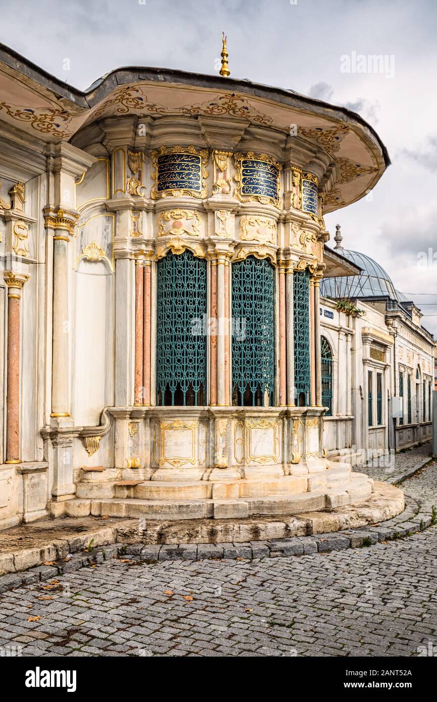 Corner building near Eyup Sultan mosque, Istanbul, Turkey Stock Photo ...