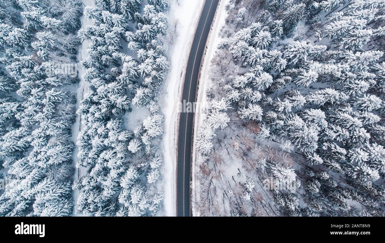 Driving down winding road hi-res stock photography and images - Alamy