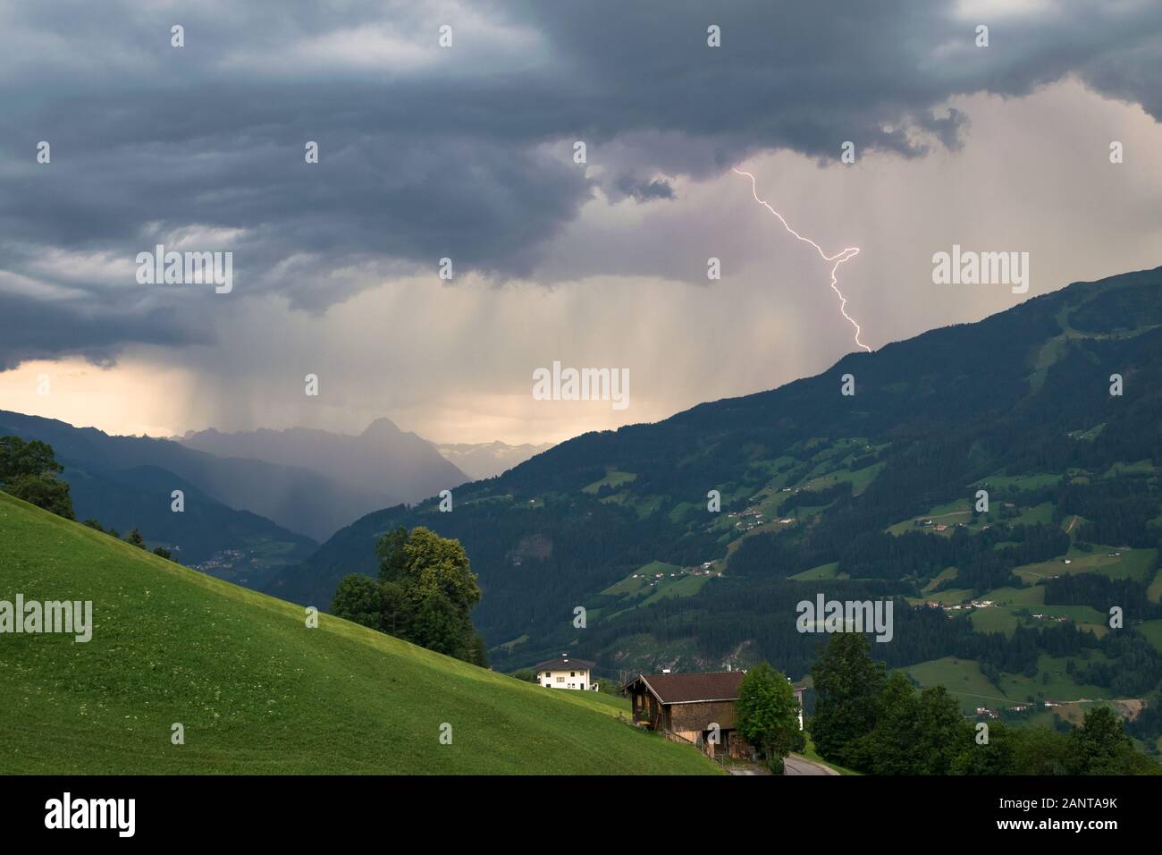 Lightning bolt daytime hi-res stock photography and images - Alamy