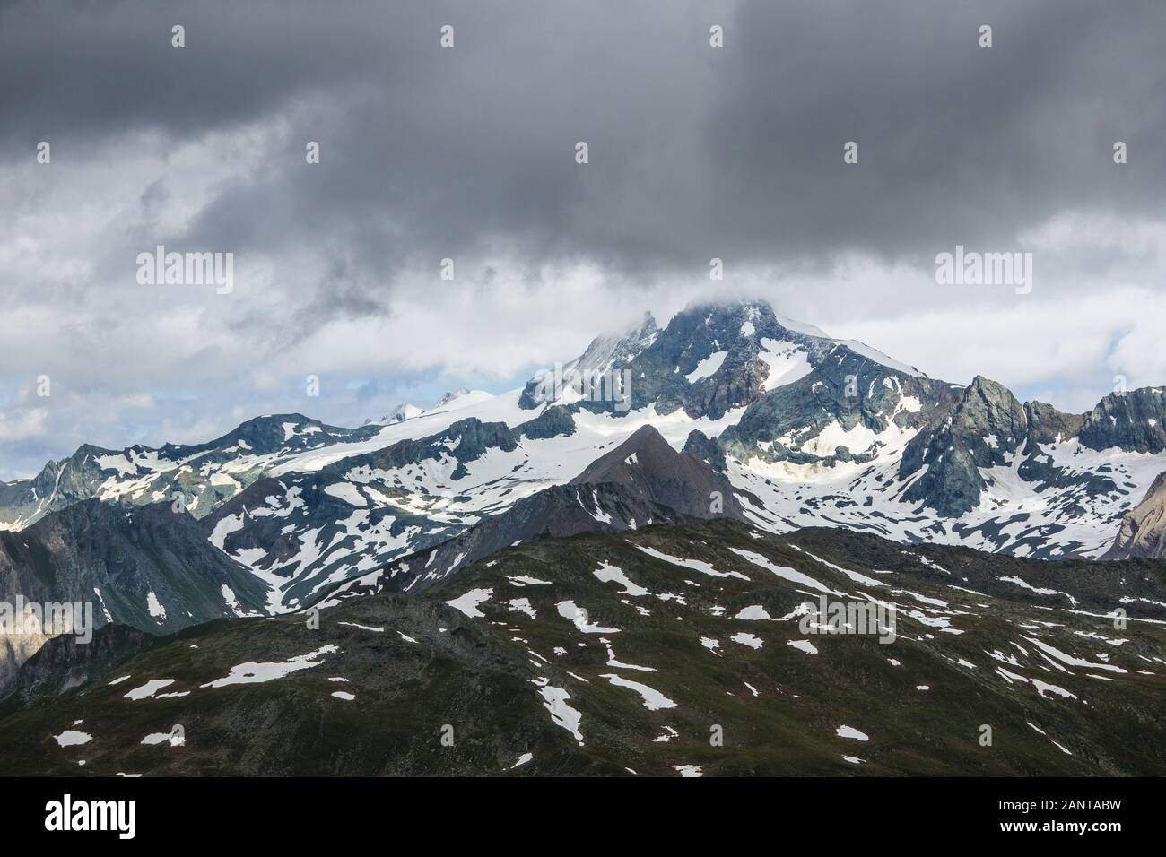 Glockner mountain massif. Großglockner. Grossglockner, south side ...