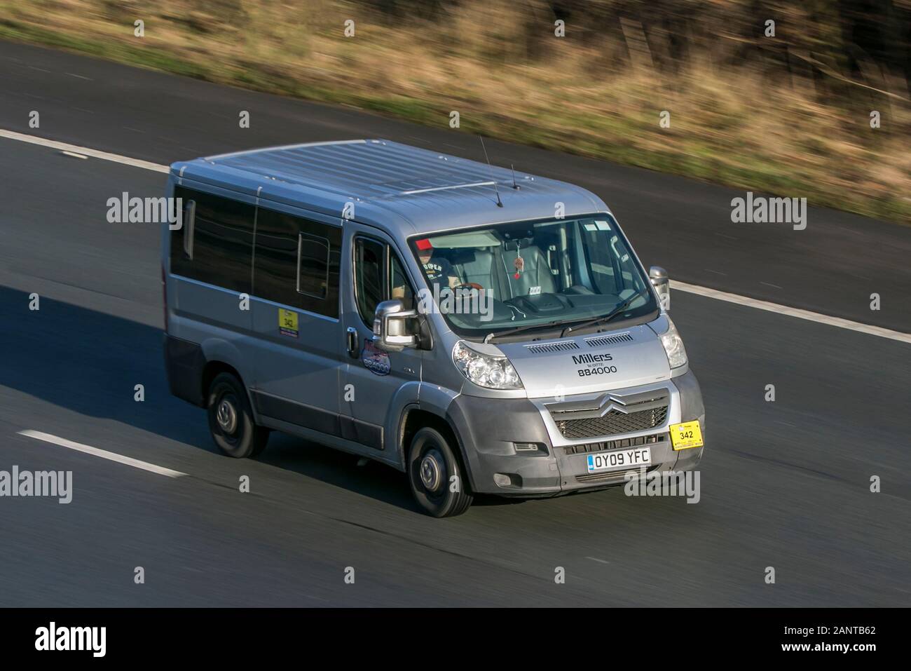 Relay 33 hdi 120 combi hi-res stock photography and images - Alamy